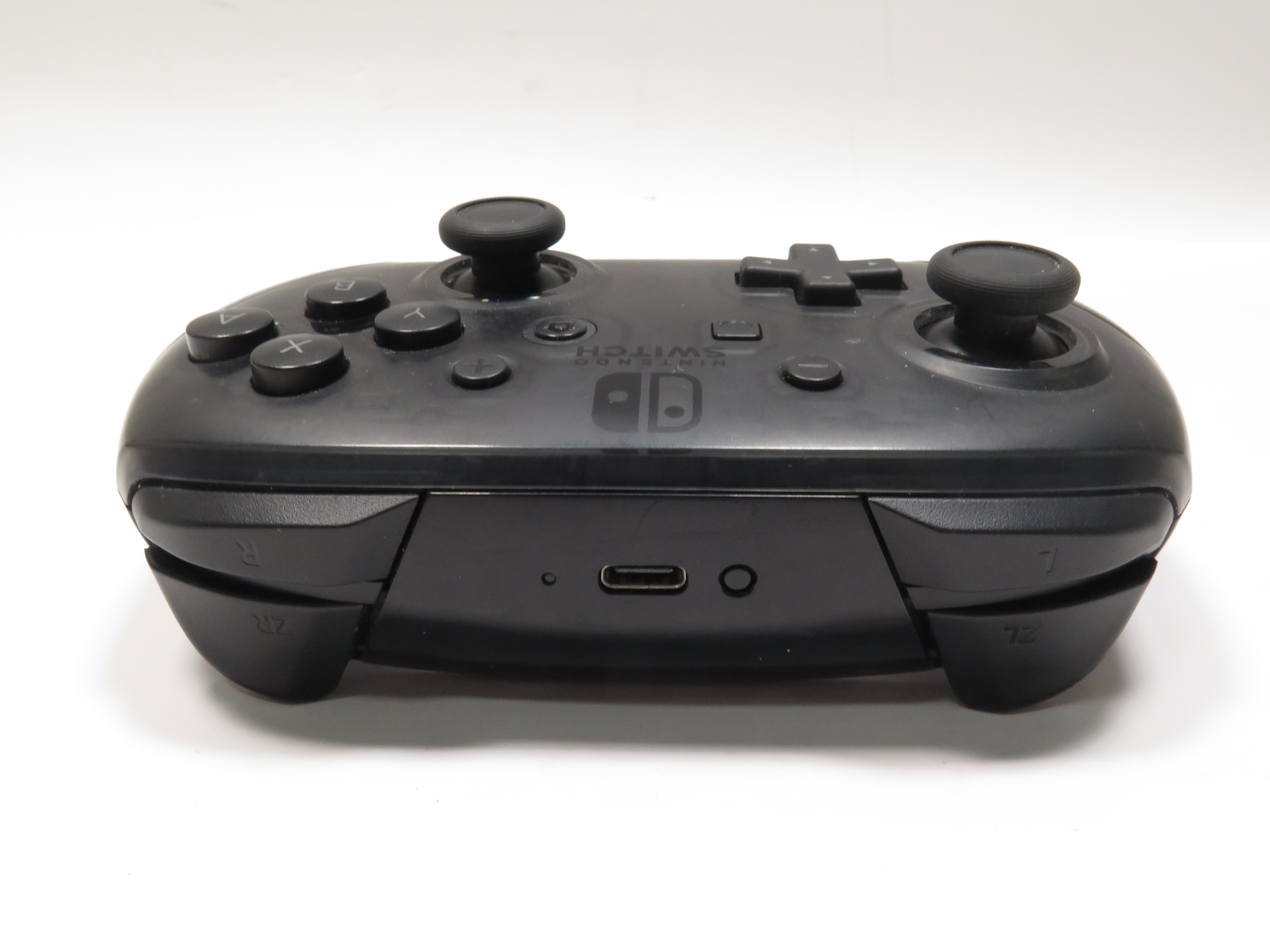 Nintendo HAC-013 Switch Pro Wireless Controller 0627
