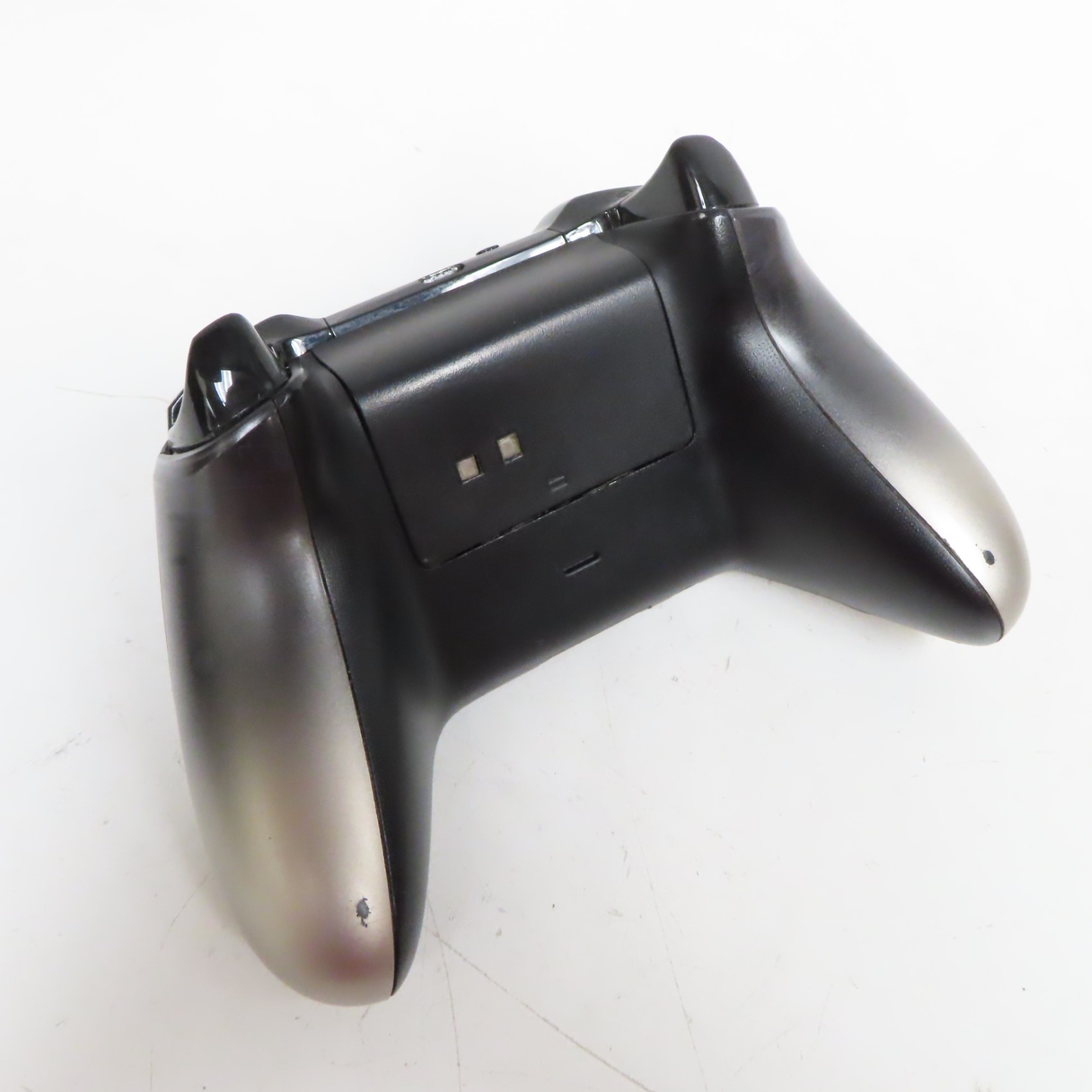 Microsoft 1787 Xbox One X 1TB Video Game Console - Black (4608)