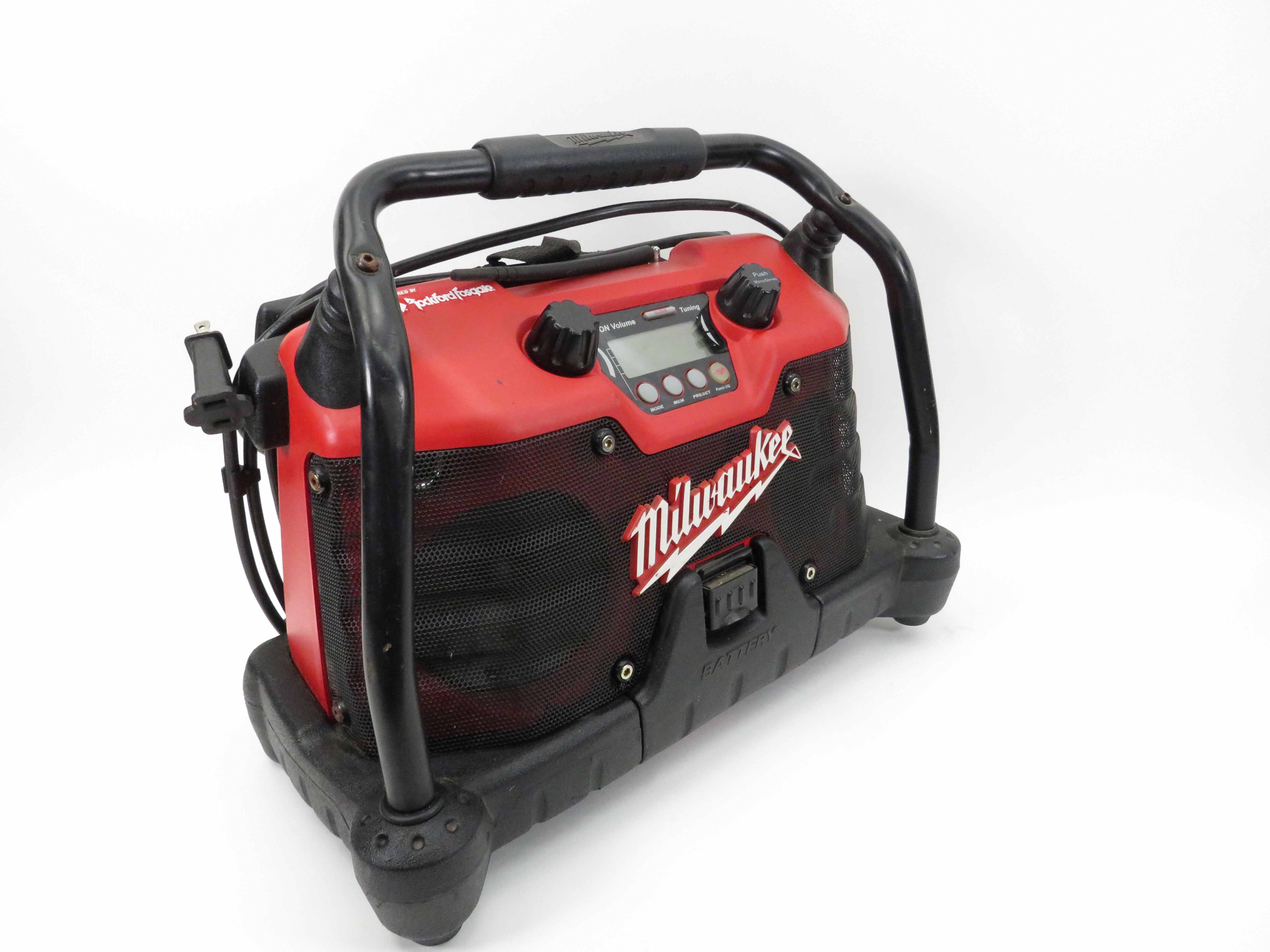 Milwaukee Job Site AM/FM Radio 120v Model 49-24-0200