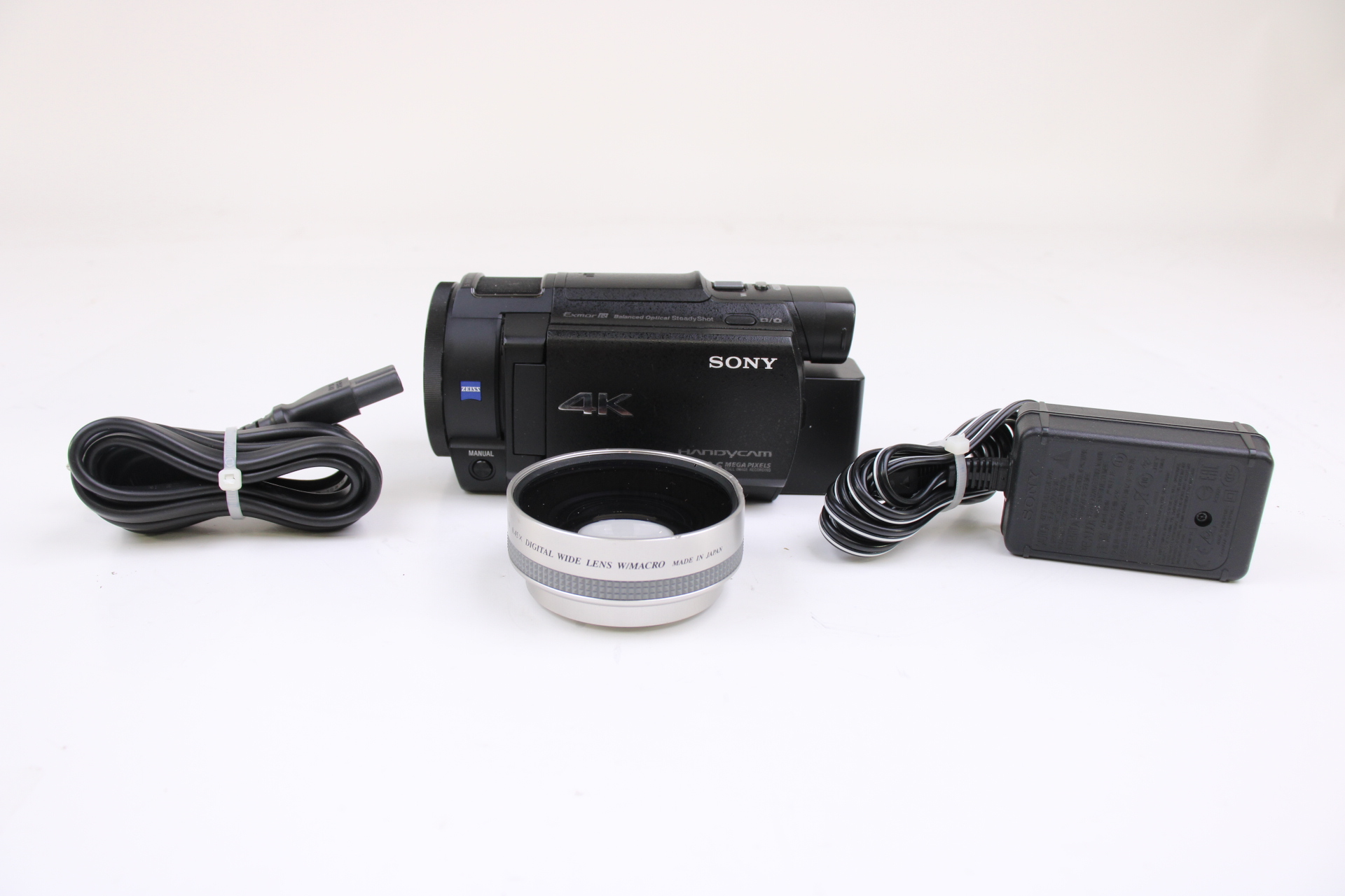 Sony Handycam FDR-AX33 20.6 MP 4K 1080p Ultra HD Camcorder