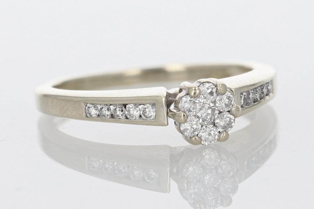 .33ctw Round Cut Diamond Cluster Engagement Ring 14k White Gold Size 7