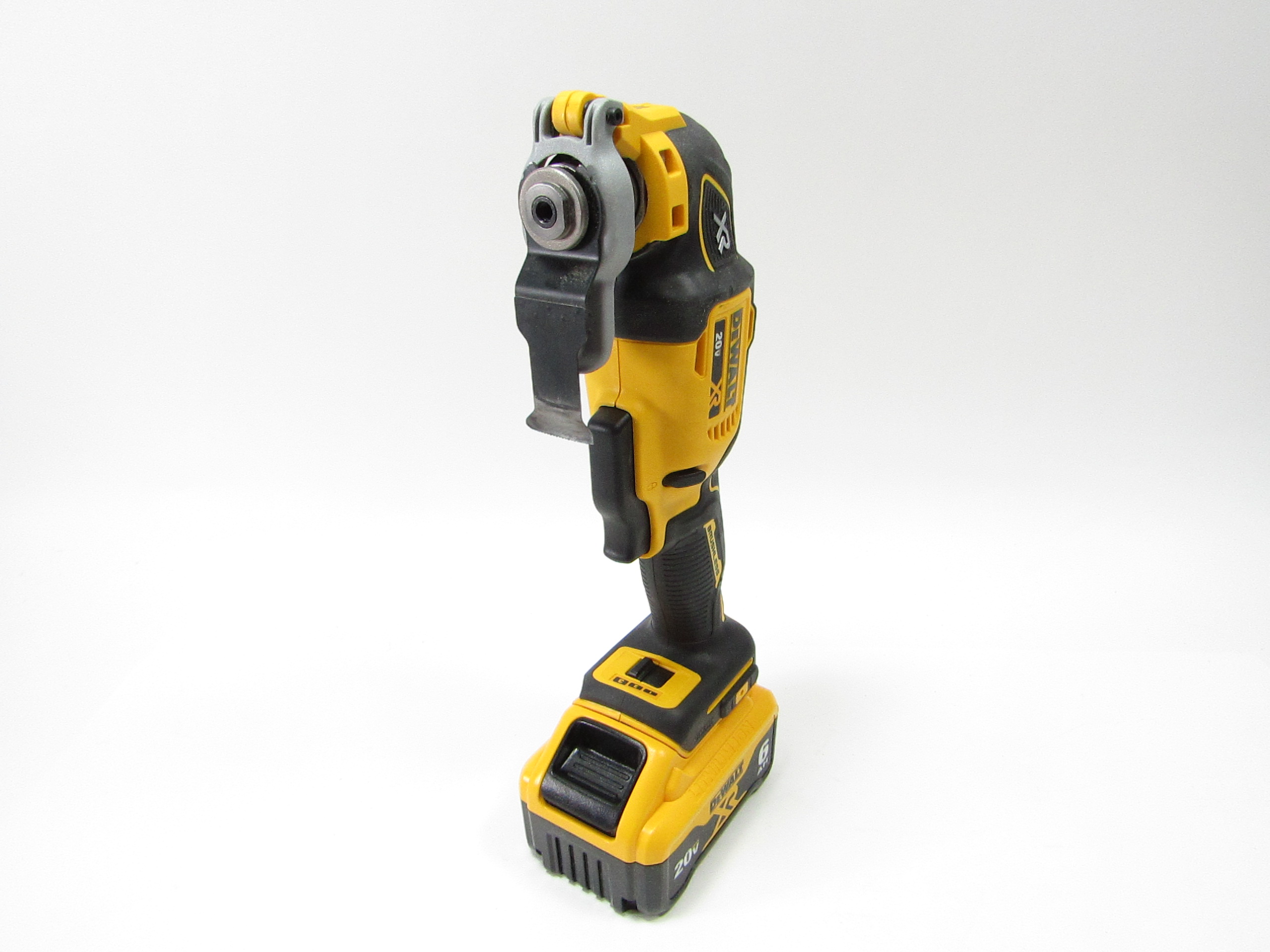 DeWALT DCS356 20-Volt MAX Brushless 3-Speed Oscillating Multi-Tool 8314