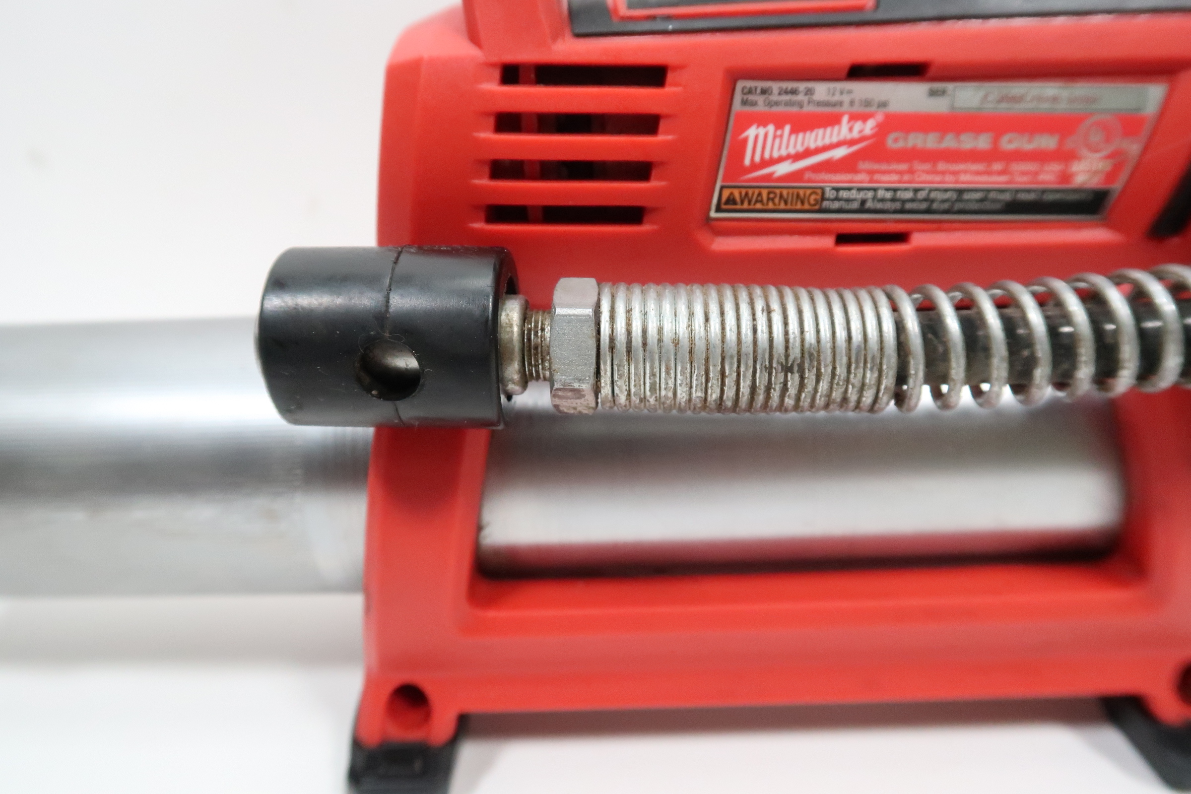 Milwaukee 2446-20 12V Lithium-Ion Cordless Grease Gun