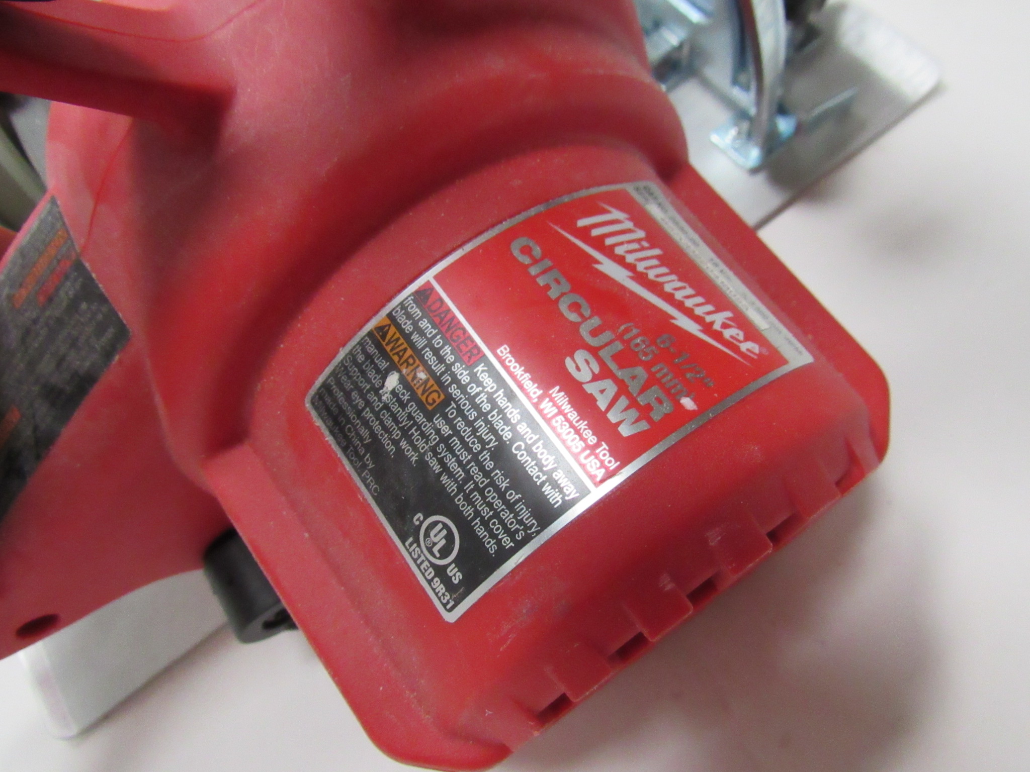 Milwaukee 2630-20 M18 18V Lithium-Ion 6-1/2" Cordless Circular Saw Tool ...