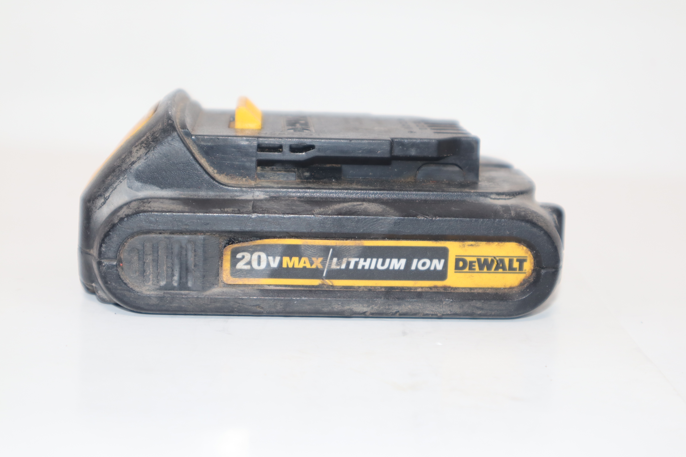 DeWalt DCD996 20V MAX XR Brushless Cordless 3-Spd 1/2" Hammer Drill ...