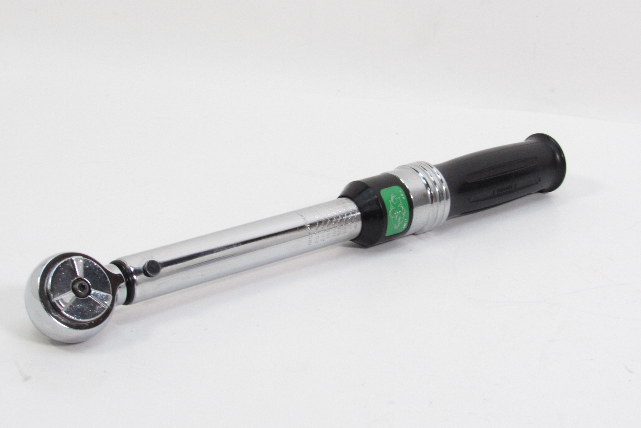 SK Tools 74025 3/8'' Drive 30-250 ft-lbs Micrometer Torque Wrench - Black