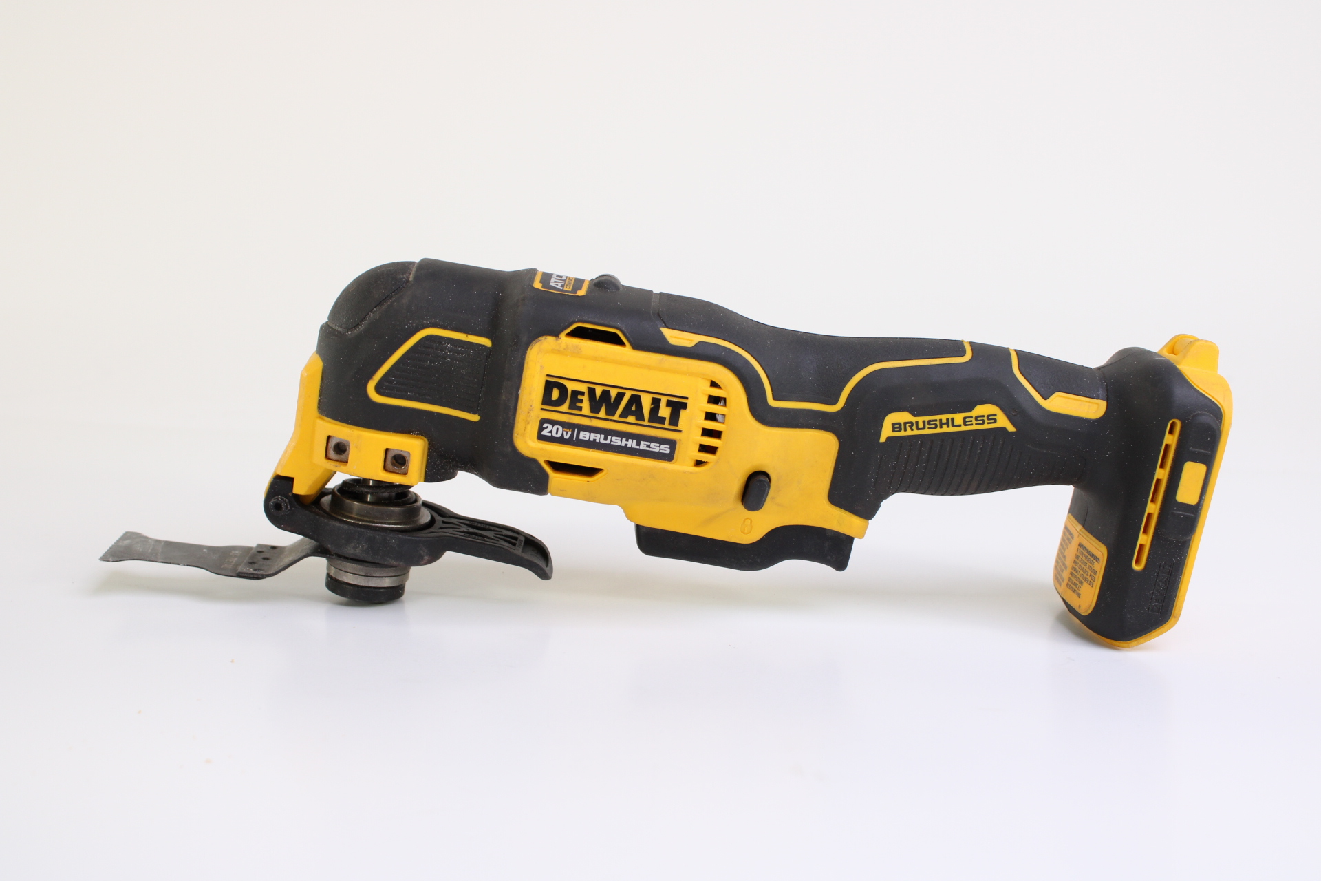 DeWalt DCS354 ATOMIC 20V MAX Cordless Brushless Oscillating Multi-Tool