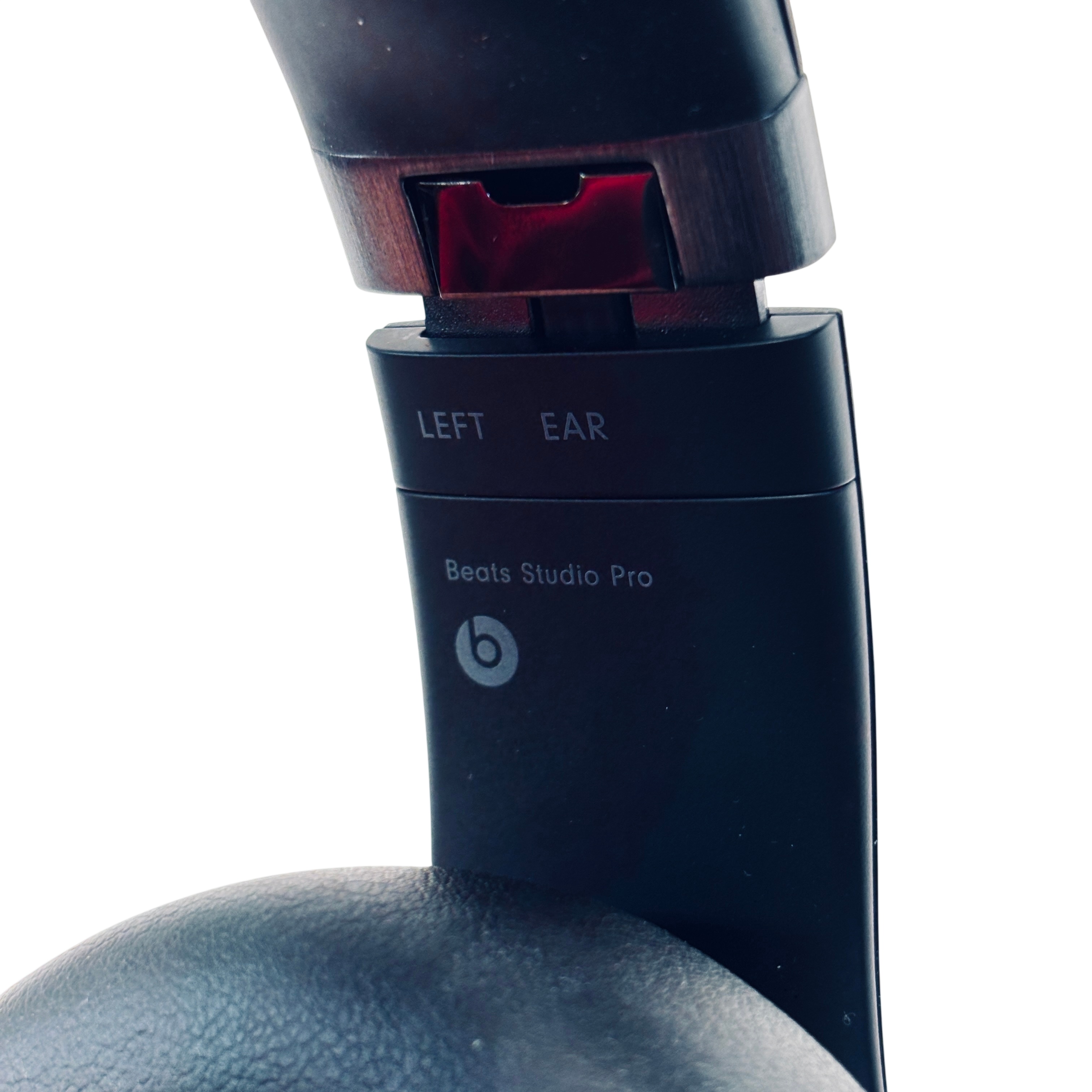 Apple Beats Studio Pro A2924 Active Noise Cancelling Over-Ear Headphones