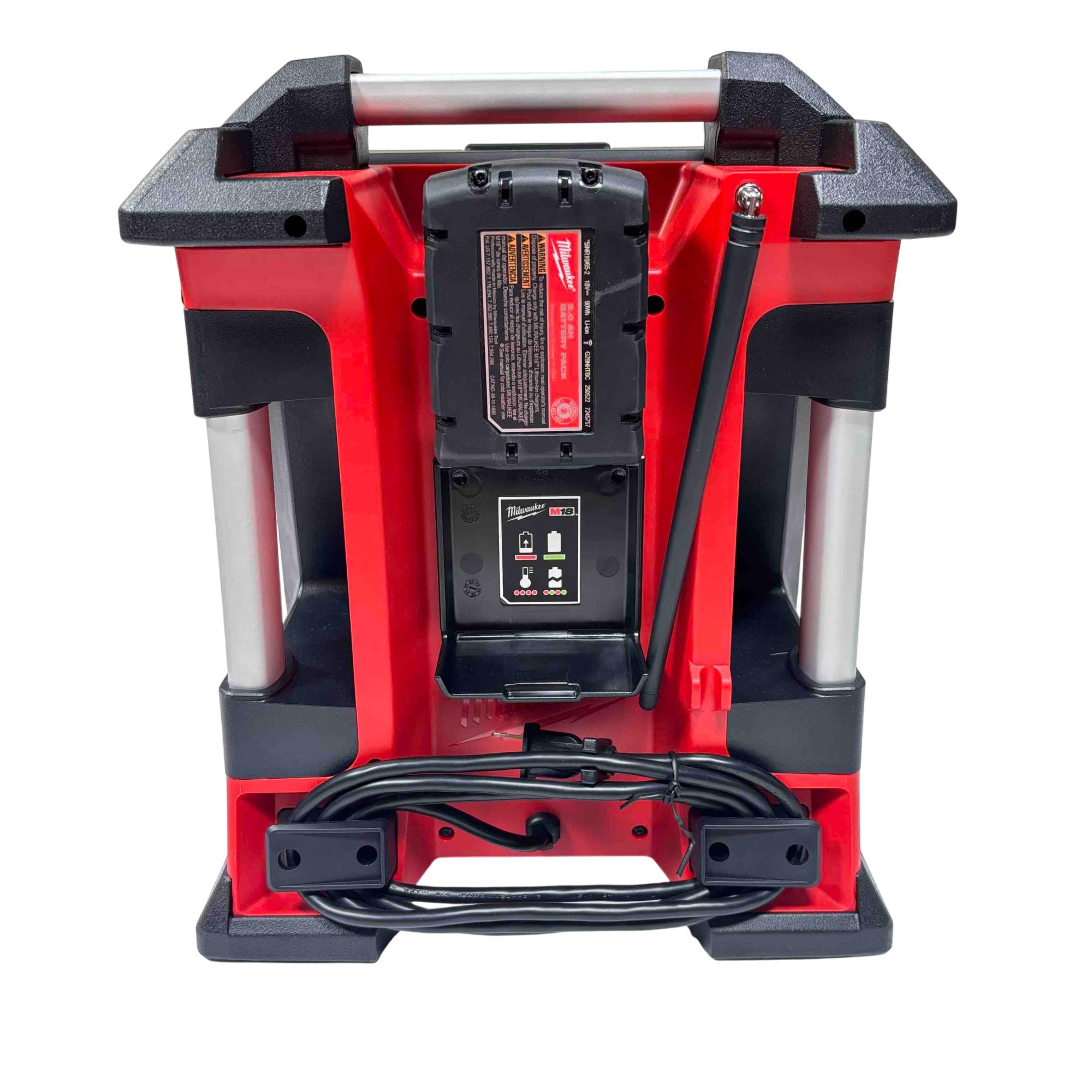Milwaukee 2792-20 M18 18V Lithium-Ion Cordless Jobsite Radio / Charger 3580