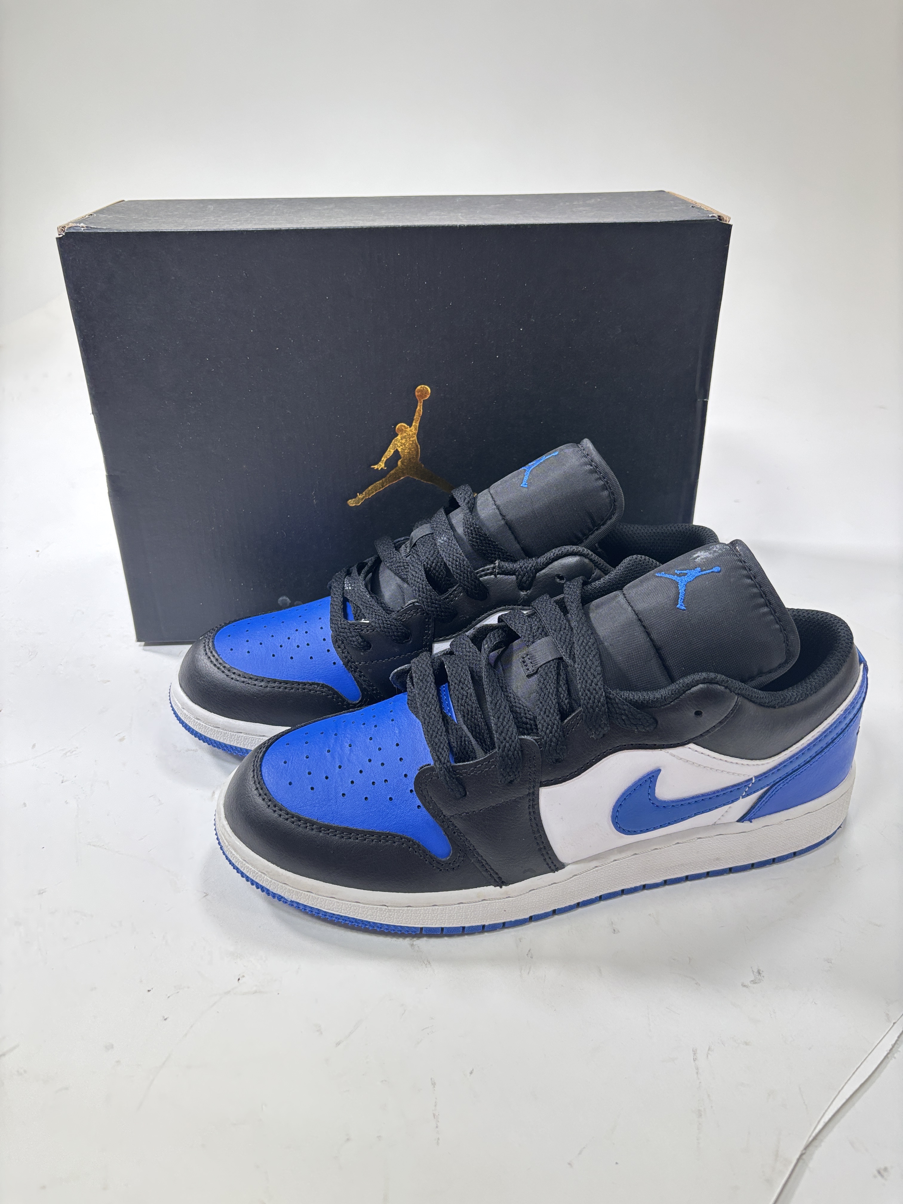 Nike Air Jordan 1 Low Alternate Royal Toe Size 7Y Sneakers - 553560-140