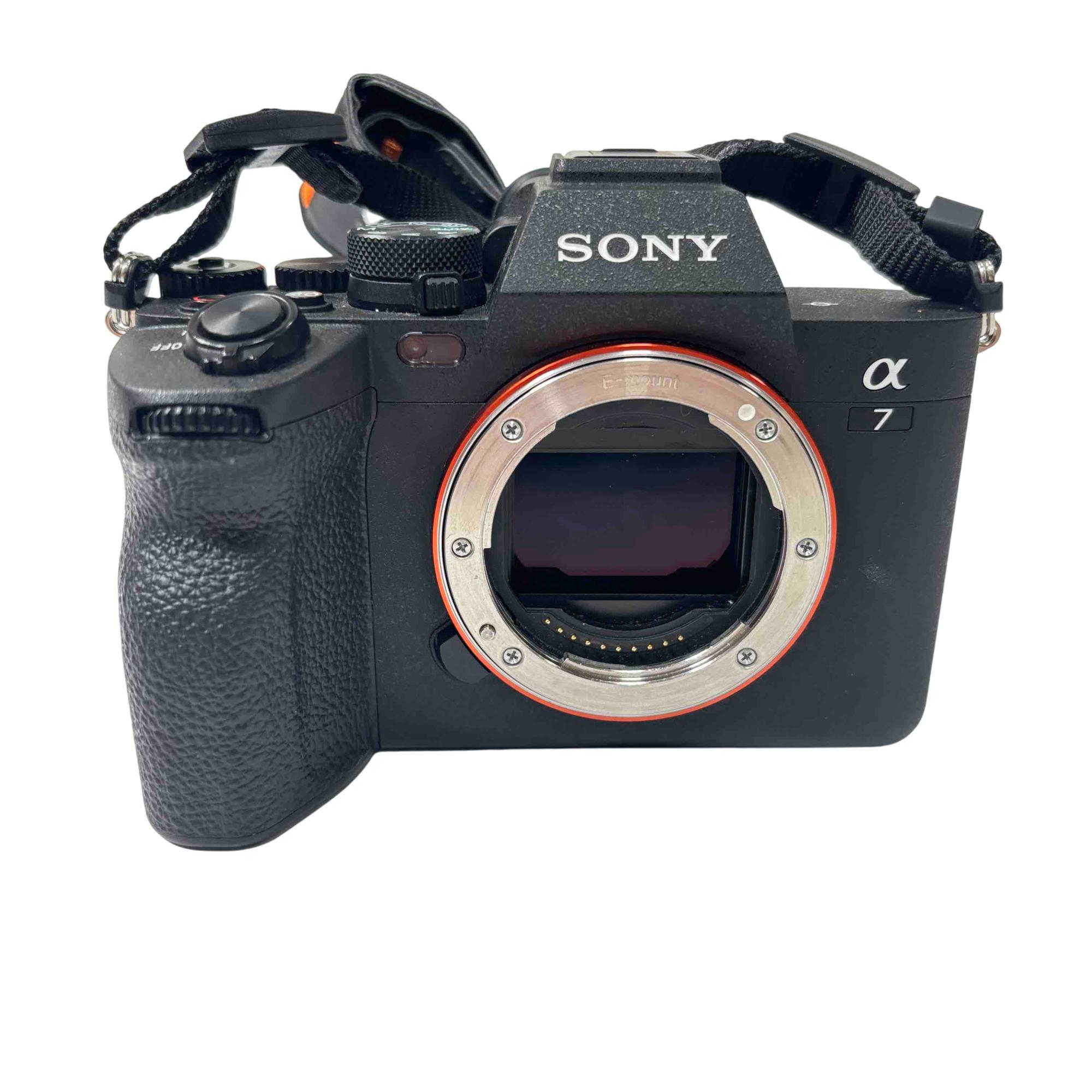 Sony Alpha a7 IV ILCE-7M4 33MP Full-Frame Exmor R 3" LCD Digital Camera