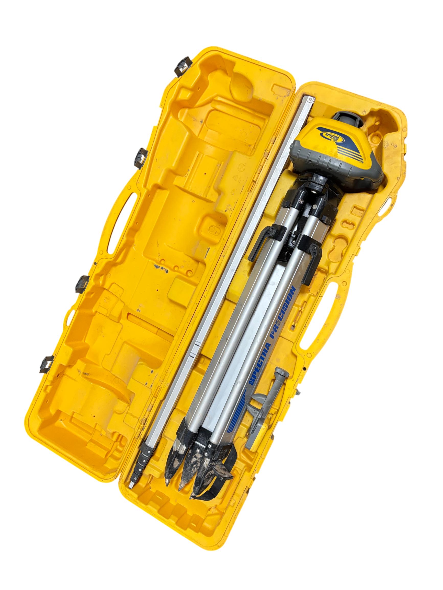 Spectra Precision LL100N Laser Level Kit