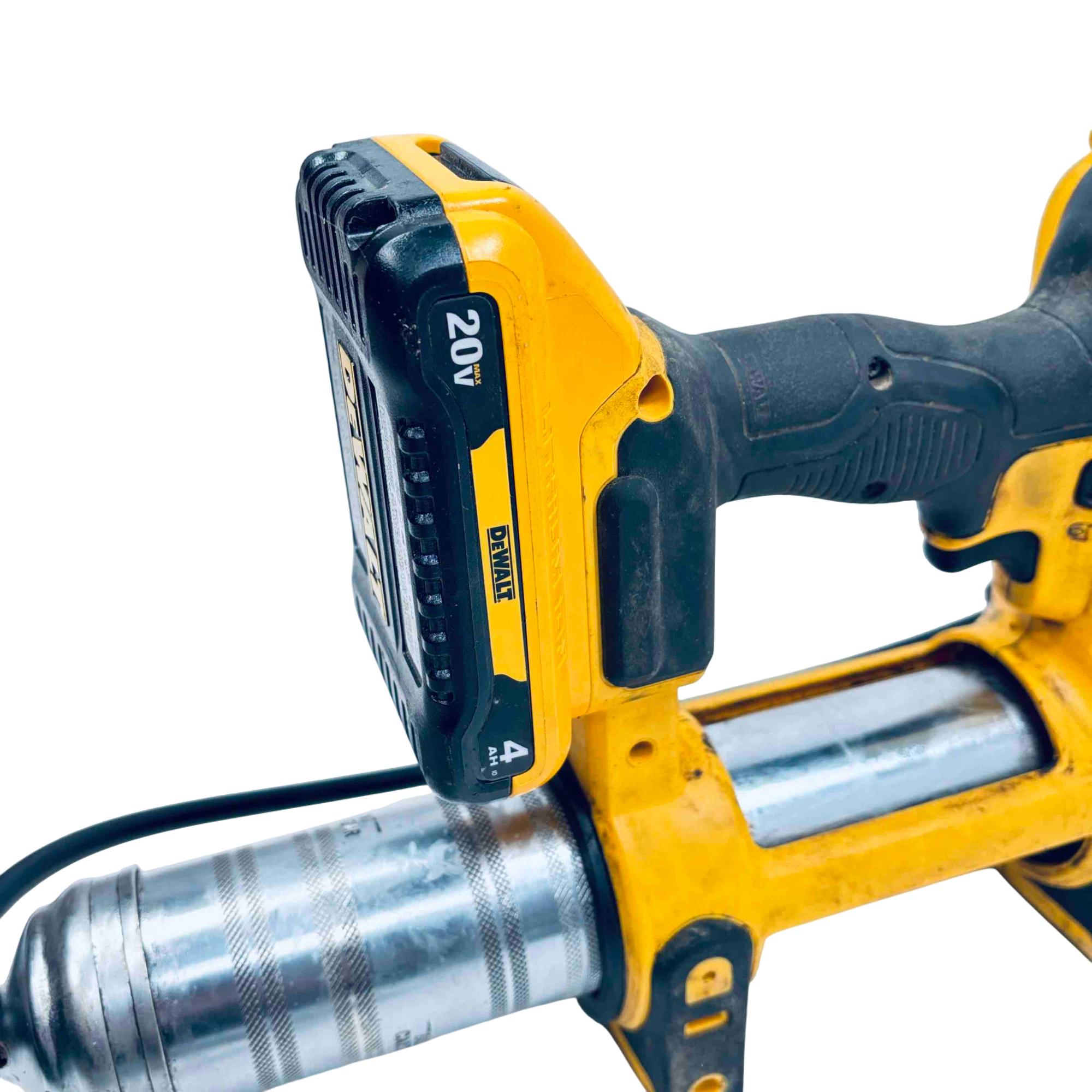 DeWalt DCGG571 20V Cordless Grease Gun Tool/Battery Only