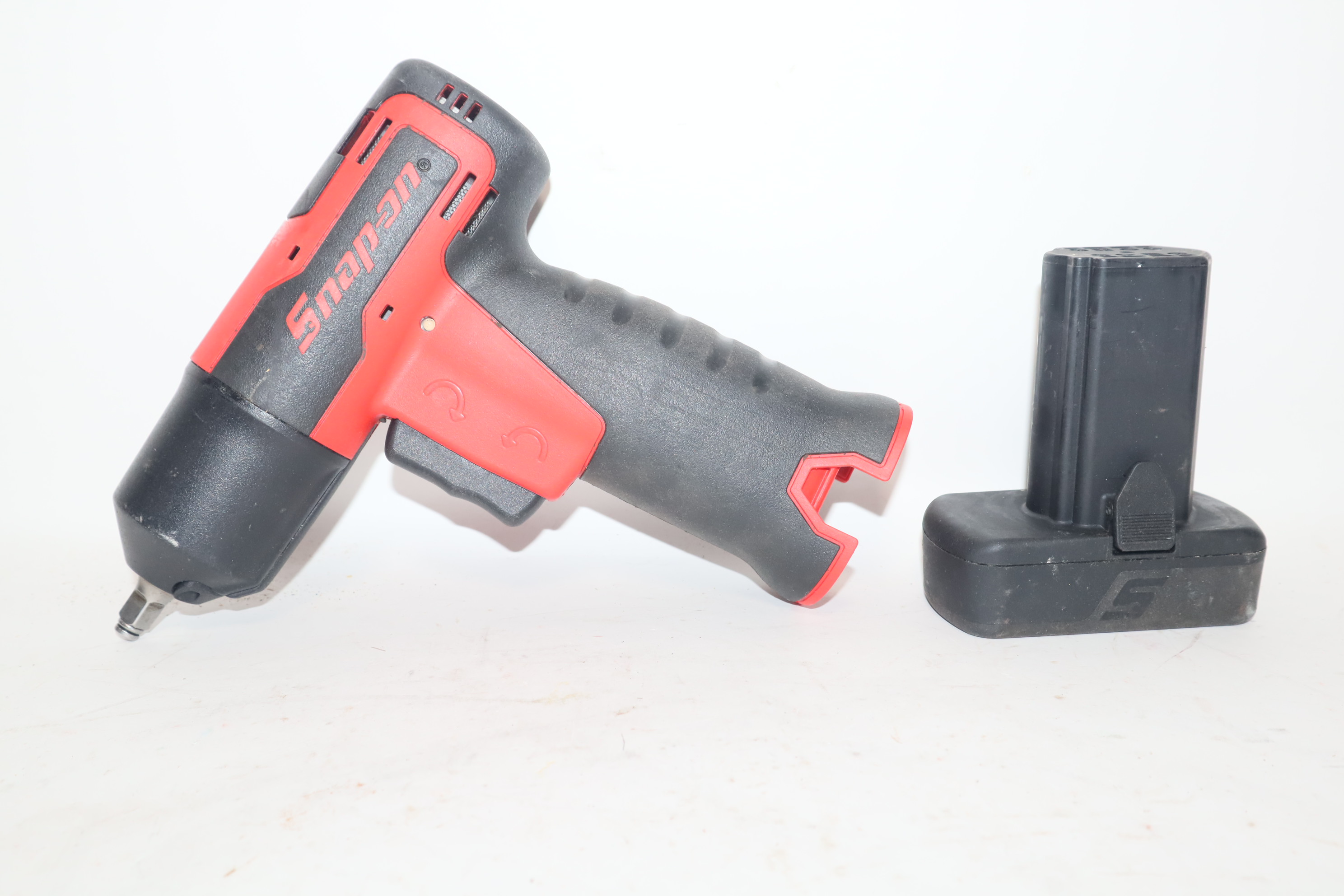 Snap-on Tools CT725A 14.4 V 3/8? Drive MicroLithium Cordless Impact ...