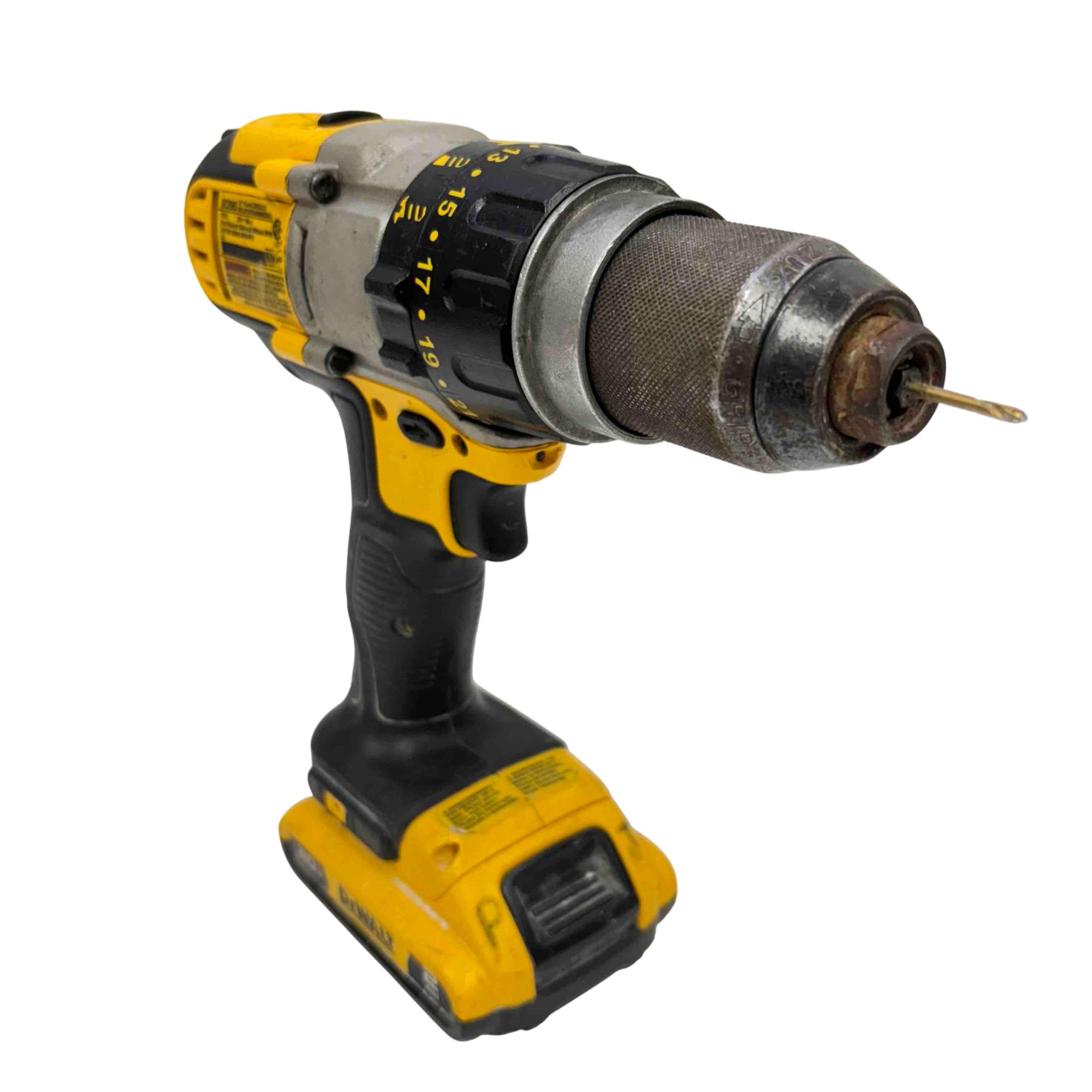 DeWalt 20V MAX DCD985 1/2" Cordless Hammer Drill/Driver