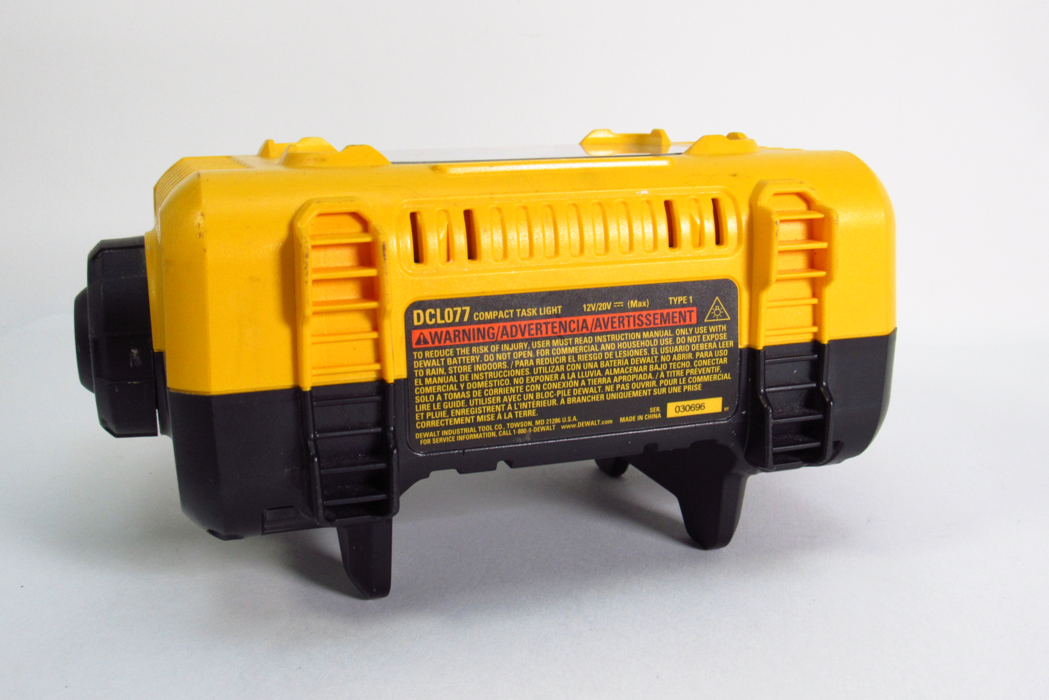 DeWalt DCL077 20V Max Compact Cordless 2000-Lumens Task Light - Tool ...
