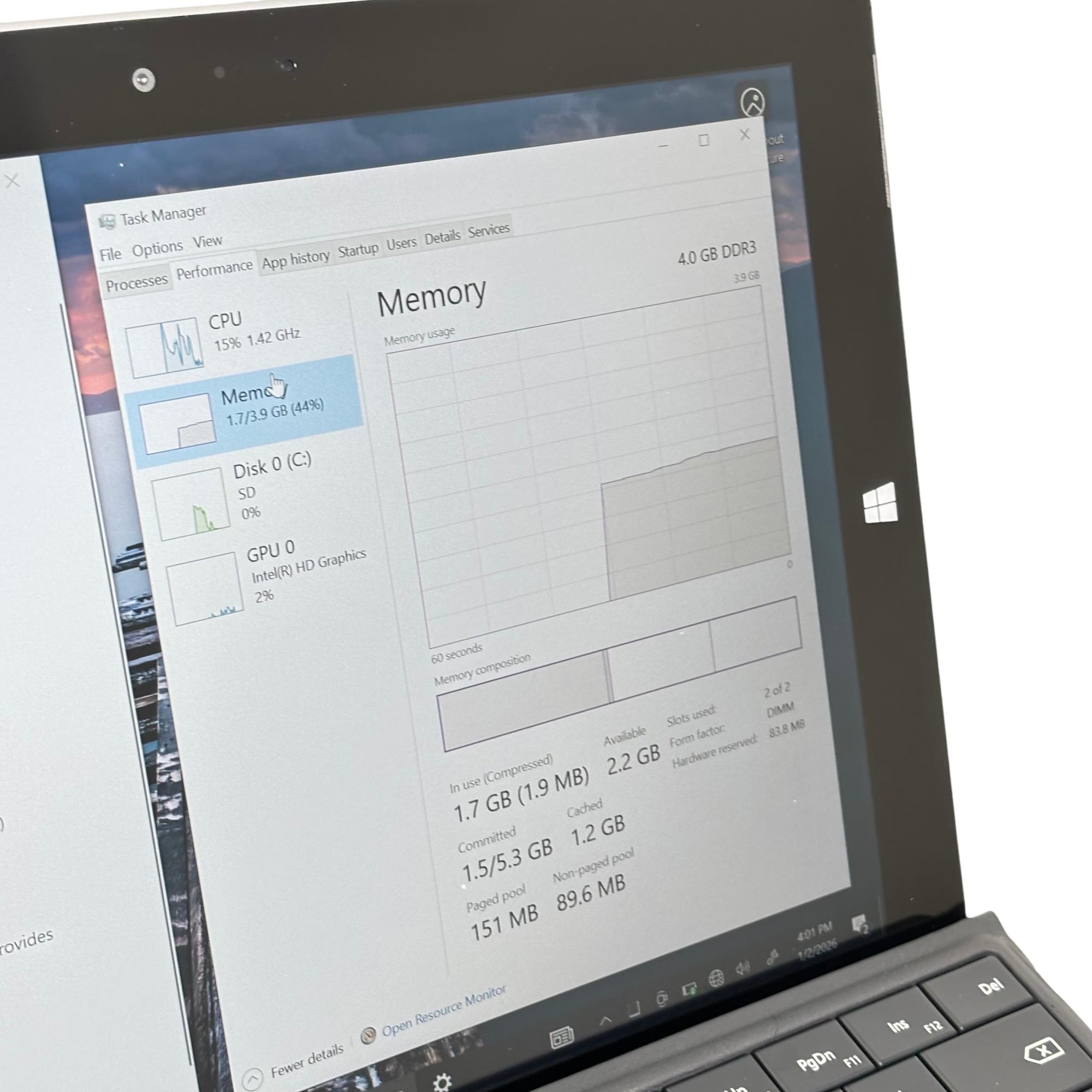 Microsoft Surface 3 (1645) Intel Atom x7-Z8700 1.6GHz 4GB 128GB SSD 10.8''