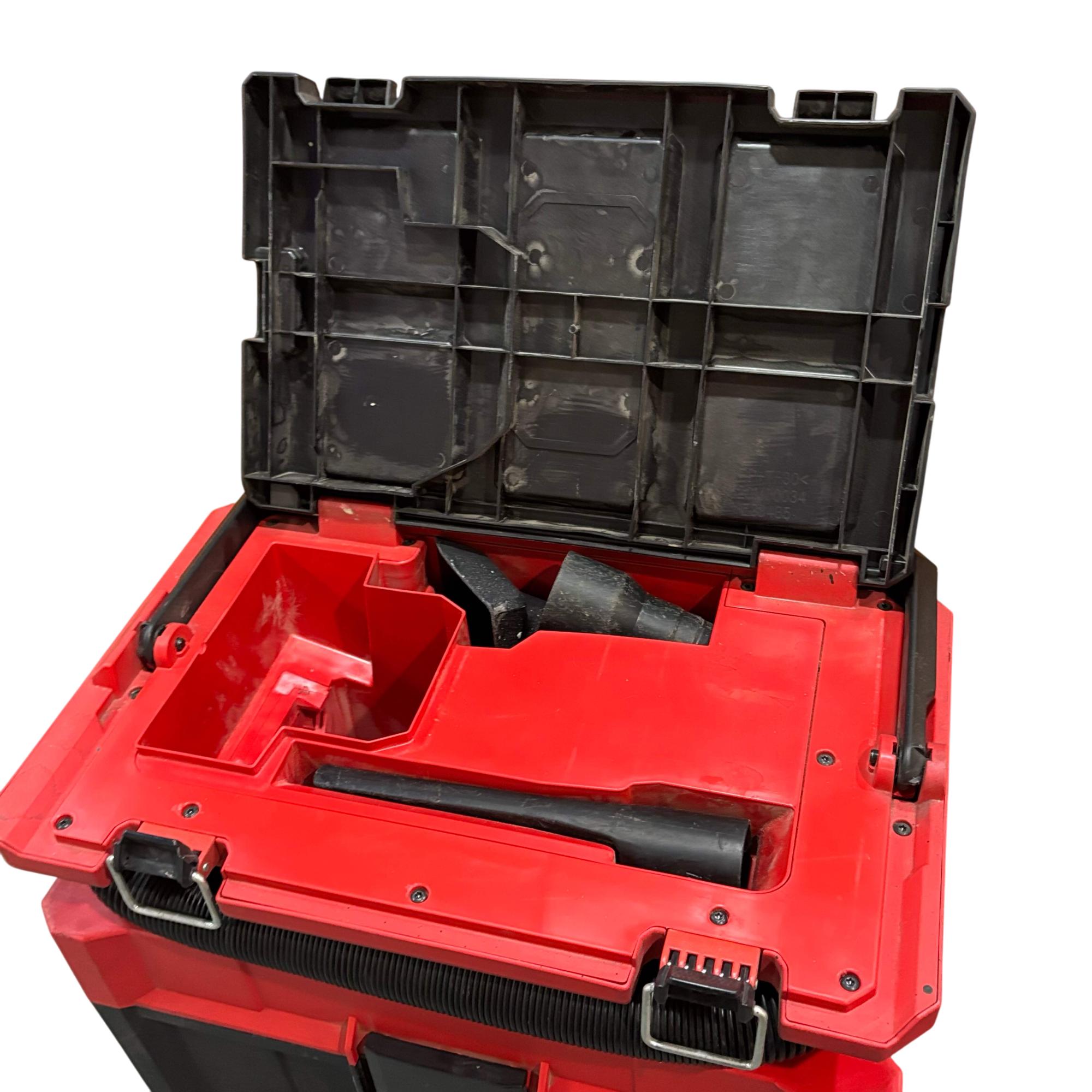 Milwaukee M18 FUEL PACKOUT 0970-20 2.5 Gal Wet/Dry Vacuum - Local Pick ...
