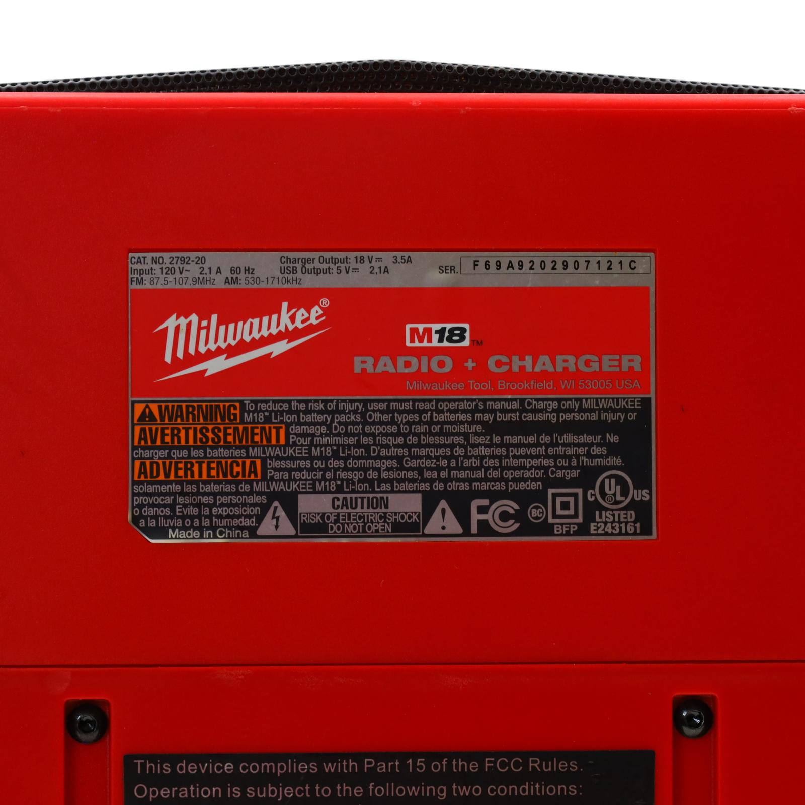 Milwaukee 2792-20 M18 18V Lithium-Ion Cordless Jobsite Radio / Charger