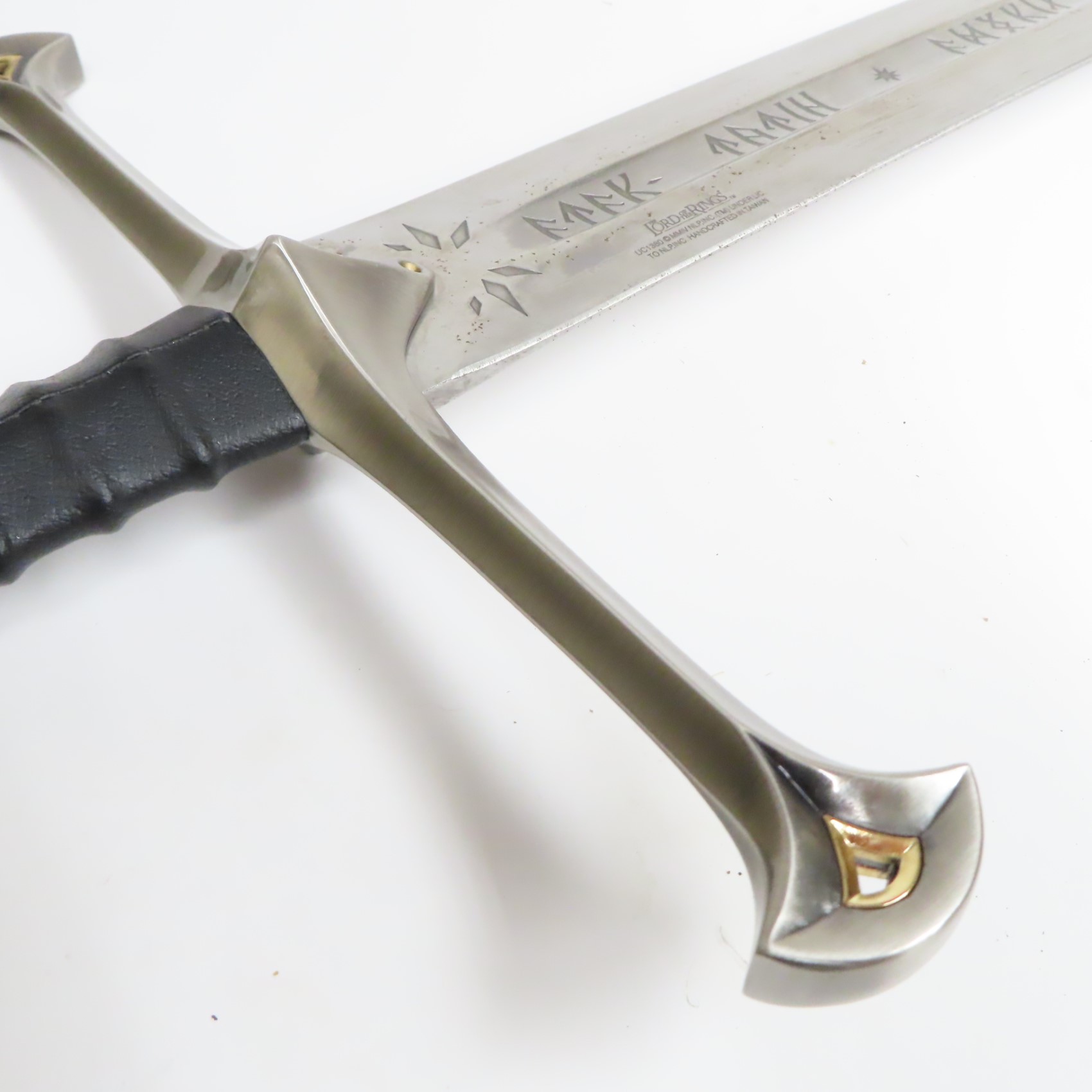United Cutlery UC1380 Lord of the Rings Anduril Sword (Local Pick-Up Only)