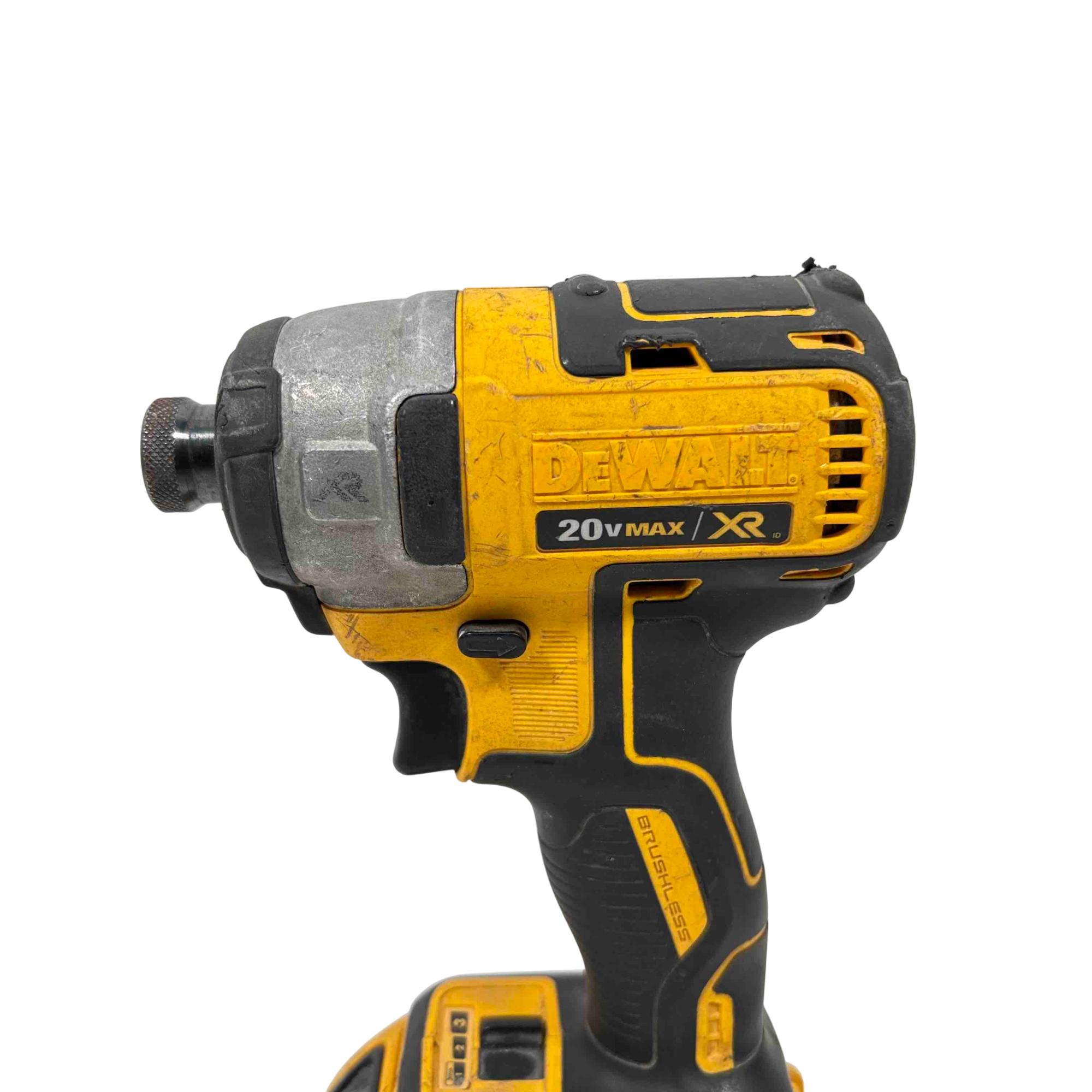 DeWalt DCF887 20V MAX XR Cordless Brushless 3-Speed 1/4 in. Impact Driver