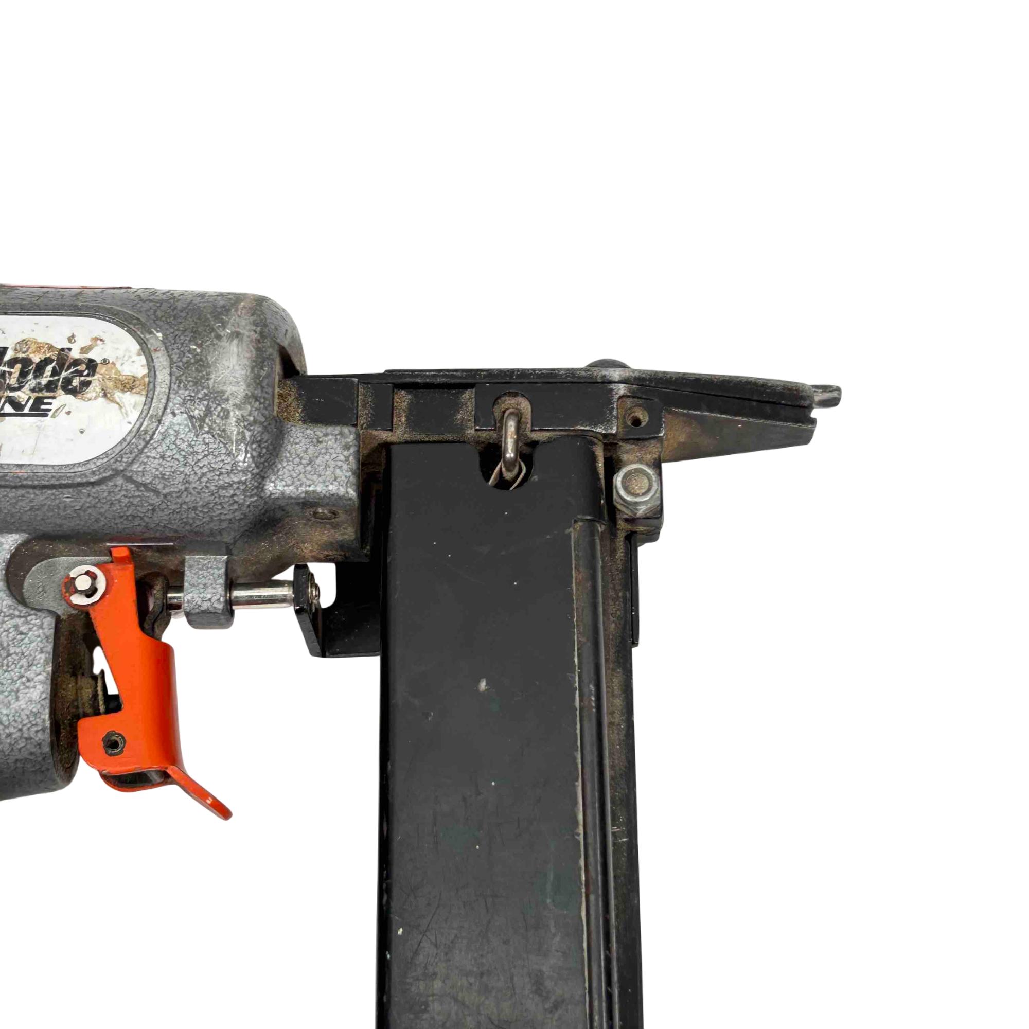 Paslode Lite Line N18-125 Narrow Soffit Pneumatic Stapler - 1590