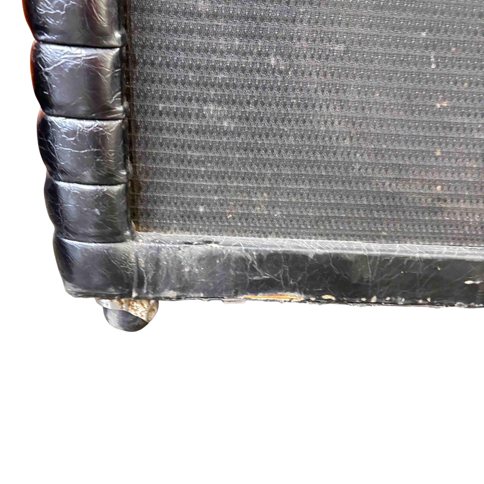 Kustom K150-6 Combo Padded Guitar Amplifier - Local Pickup Only