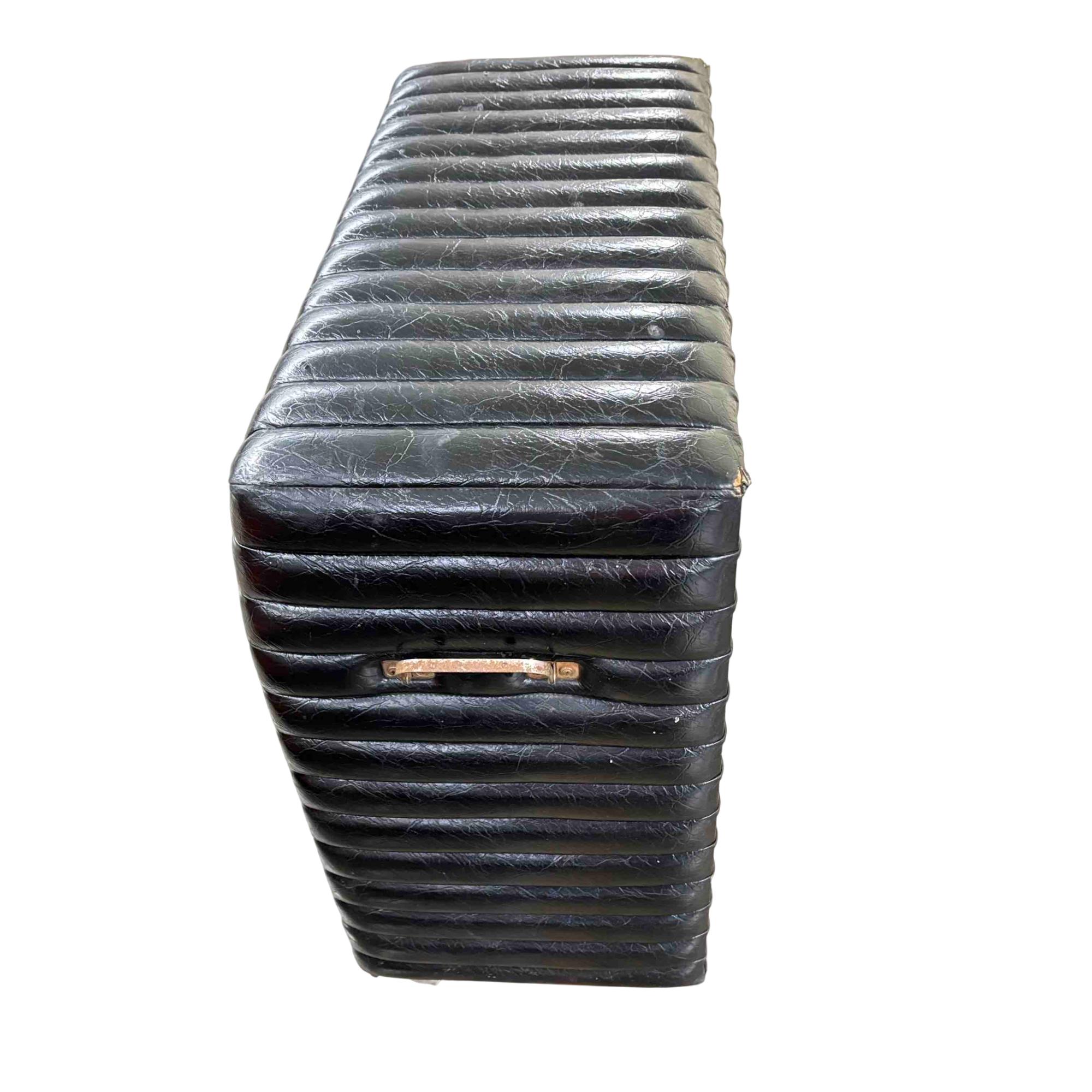 Kustom K150-6 Combo Padded Guitar Amplifier - Local Pickup Only