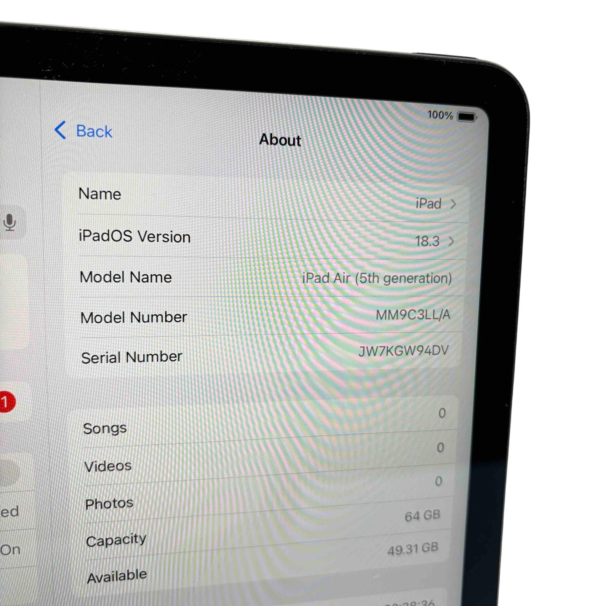 Apple iPad Air 5th Gen A2588 MM9C3LL/A 64GB Wi-Fi 10.9" Tablet
