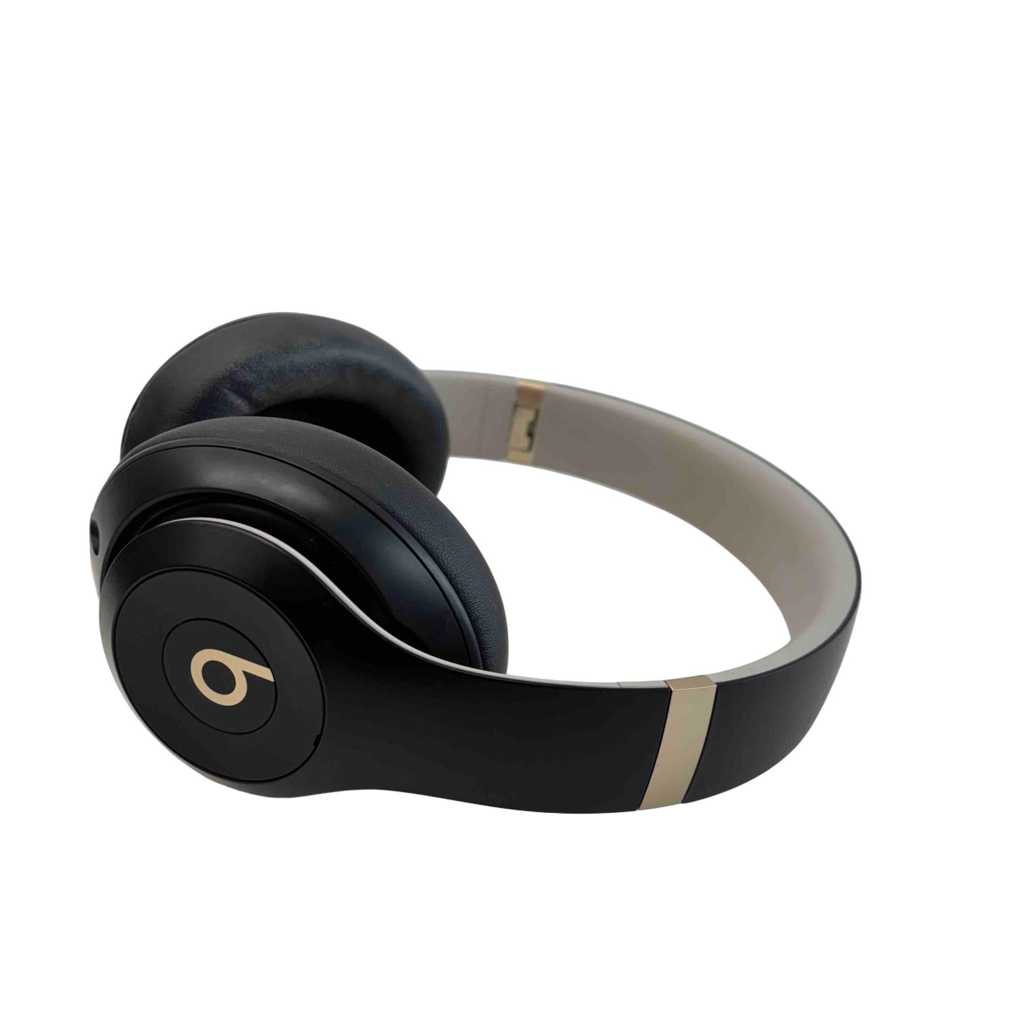 Beats Studio Pro Over the Ear Wireless Noise Canceling Beats Studio Pro Over the Ear Wireless Noise Canceling