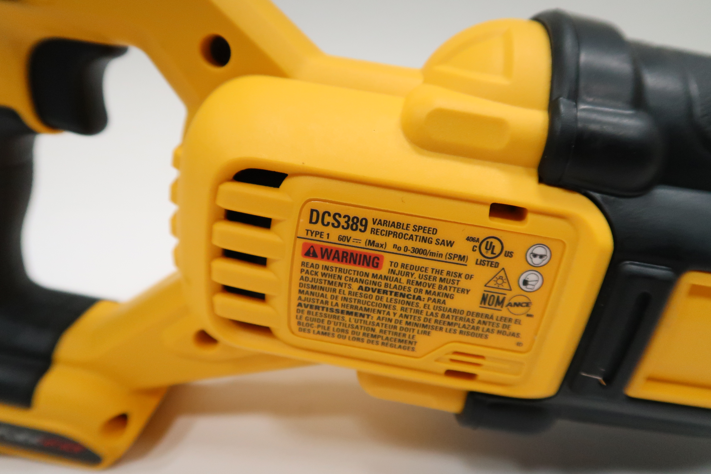 DeWalt DCS389 FLEXVOLT 60V MAX Cordless Brushless Reciprocating Saw 6136