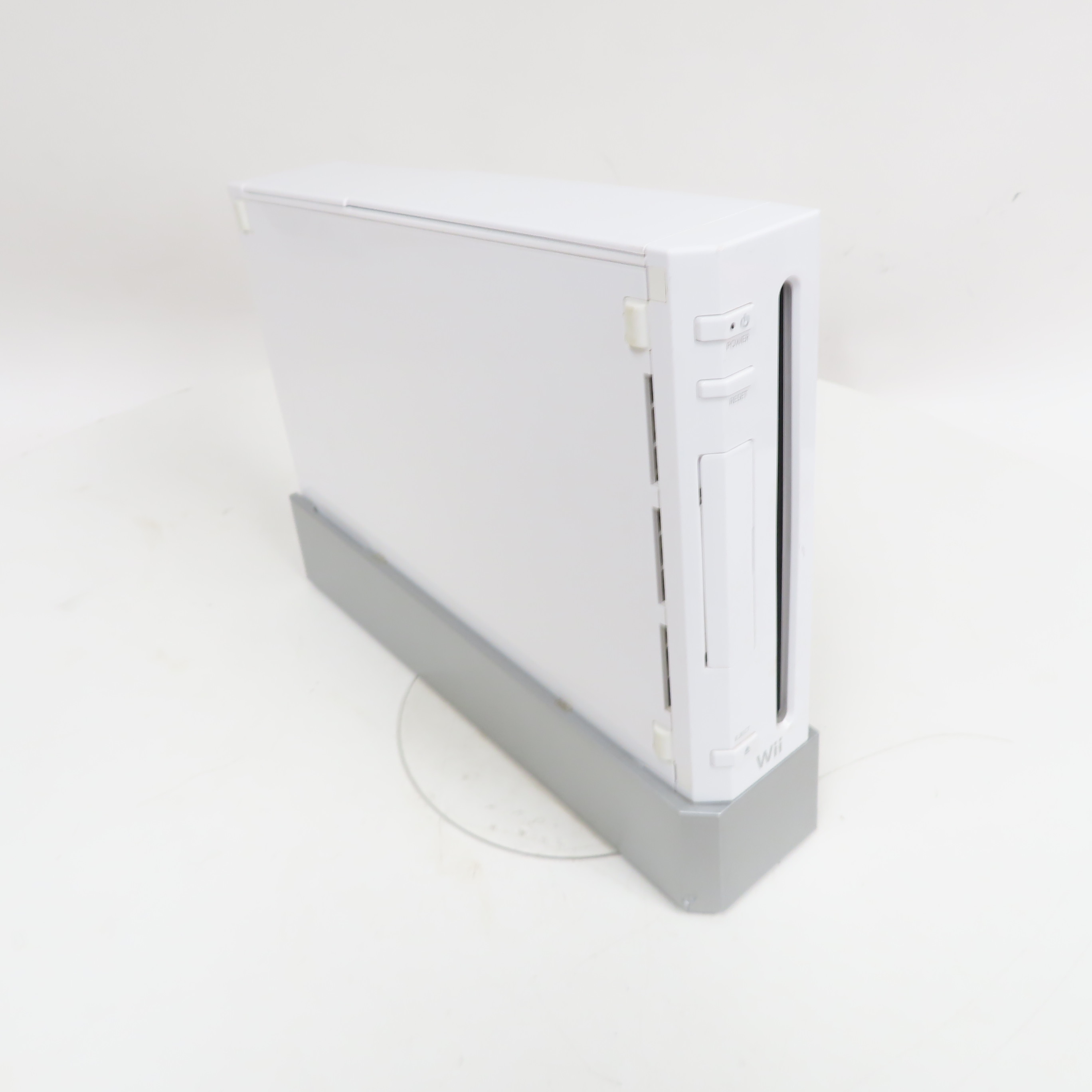 Nintendo Wii RVL-001 Home Video Game Console - White