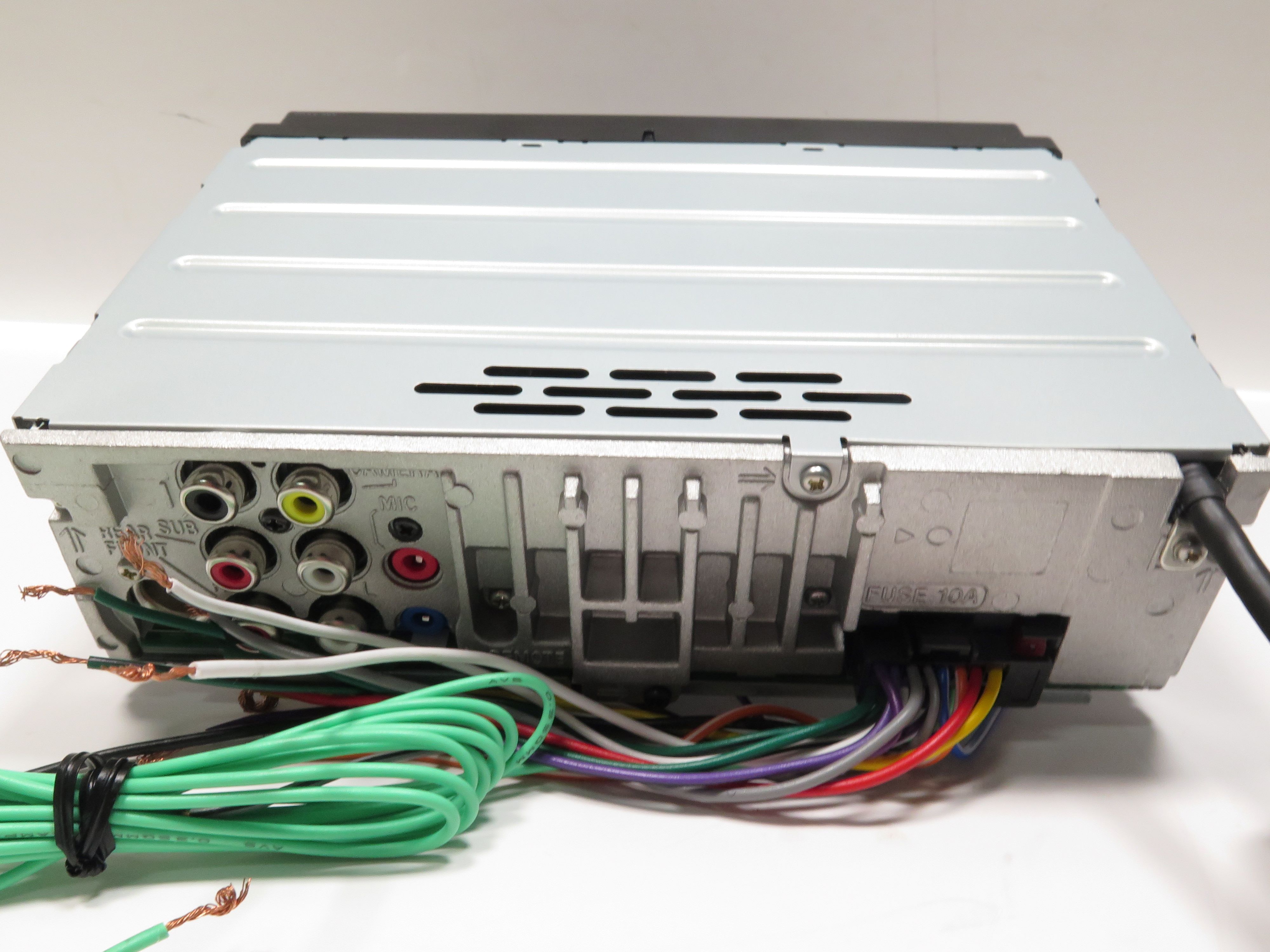 Sony XAV-AX150 6.95'' Double-DIN Digital Media Receiver 1715