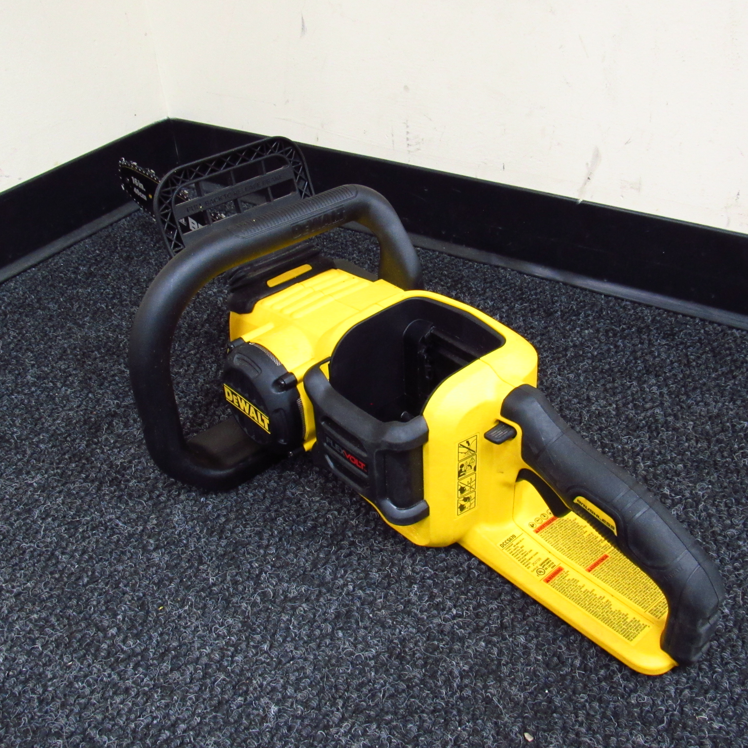 DeWalt DCCS670 60V Max Brushless 16'' Chainsaw - Local Pick-Up Only