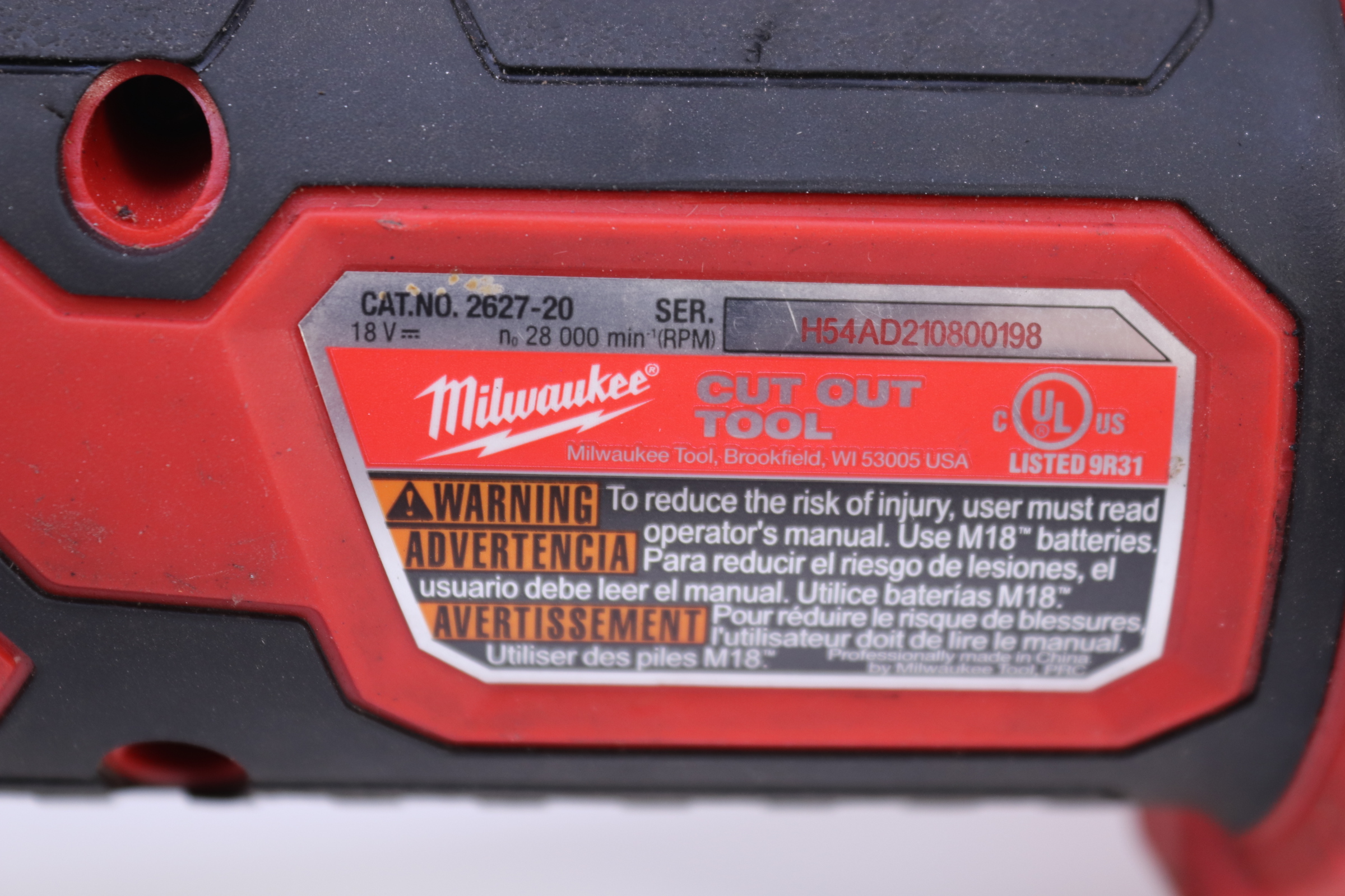 Milwaukee 2627-20 Cordless Cut-Out Tool