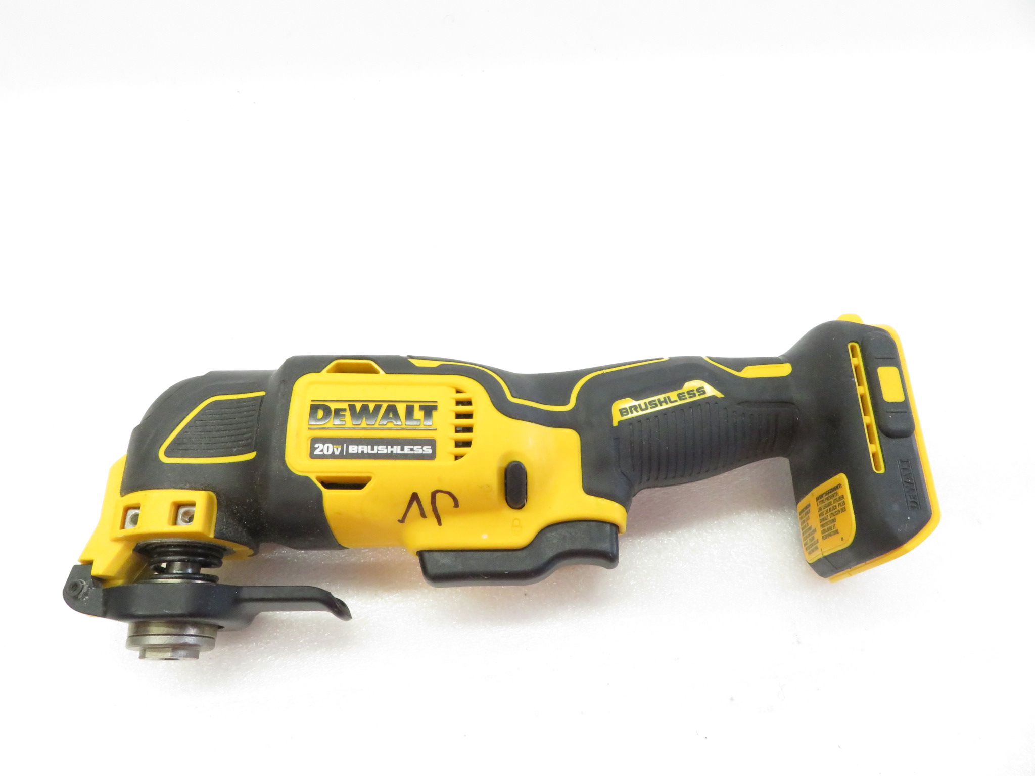 DeWalt DCS354 ATOMIC 20V MAX Cordless Brushless Cordless Oscillating ...