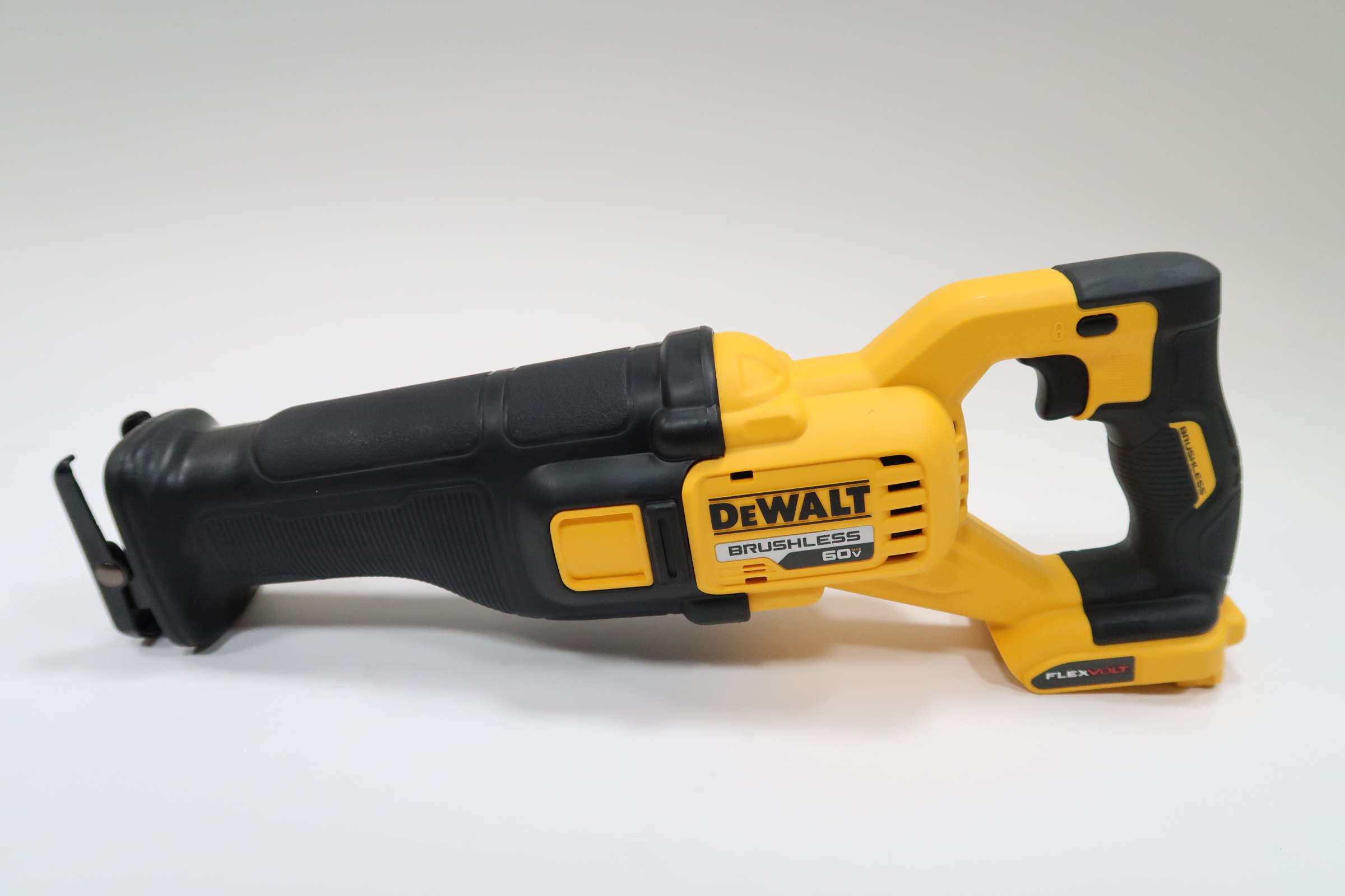 DeWalt DCS389 FLEXVOLT 60V MAX Cordless Brushless Reciprocating Saw 6136
