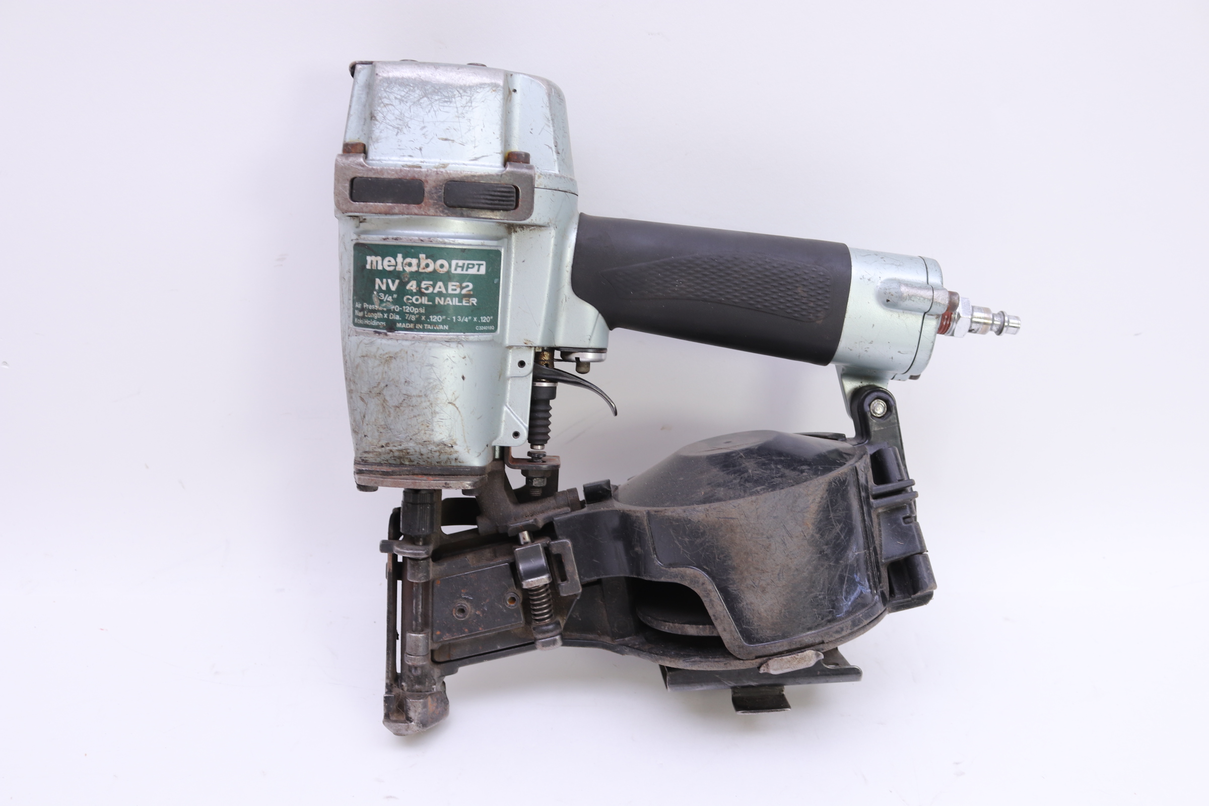 Metabo HPT NV45AB2 7/8" - 1-3/4" Coil Pneumatic Lightweight Roofing Nailer