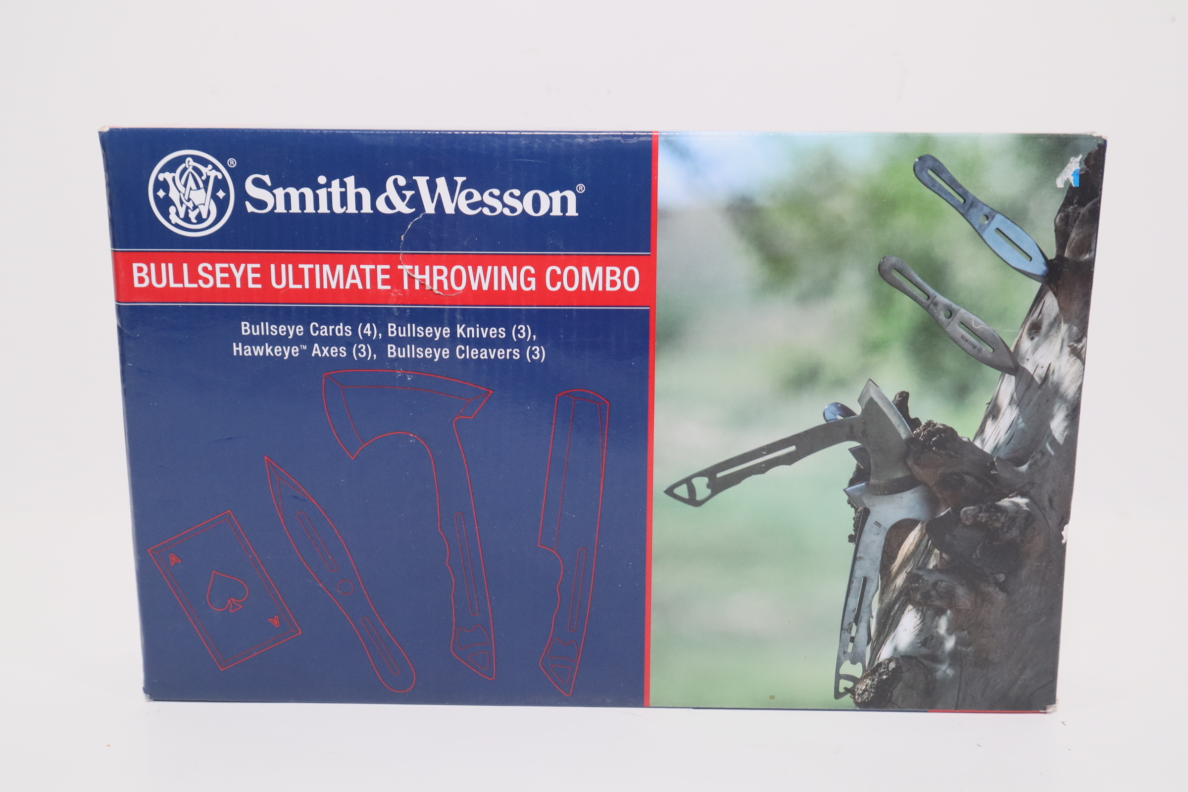 Smith & Wesson 1139486 13-Piece Ultimate Bullseye Throwing Combo 7125