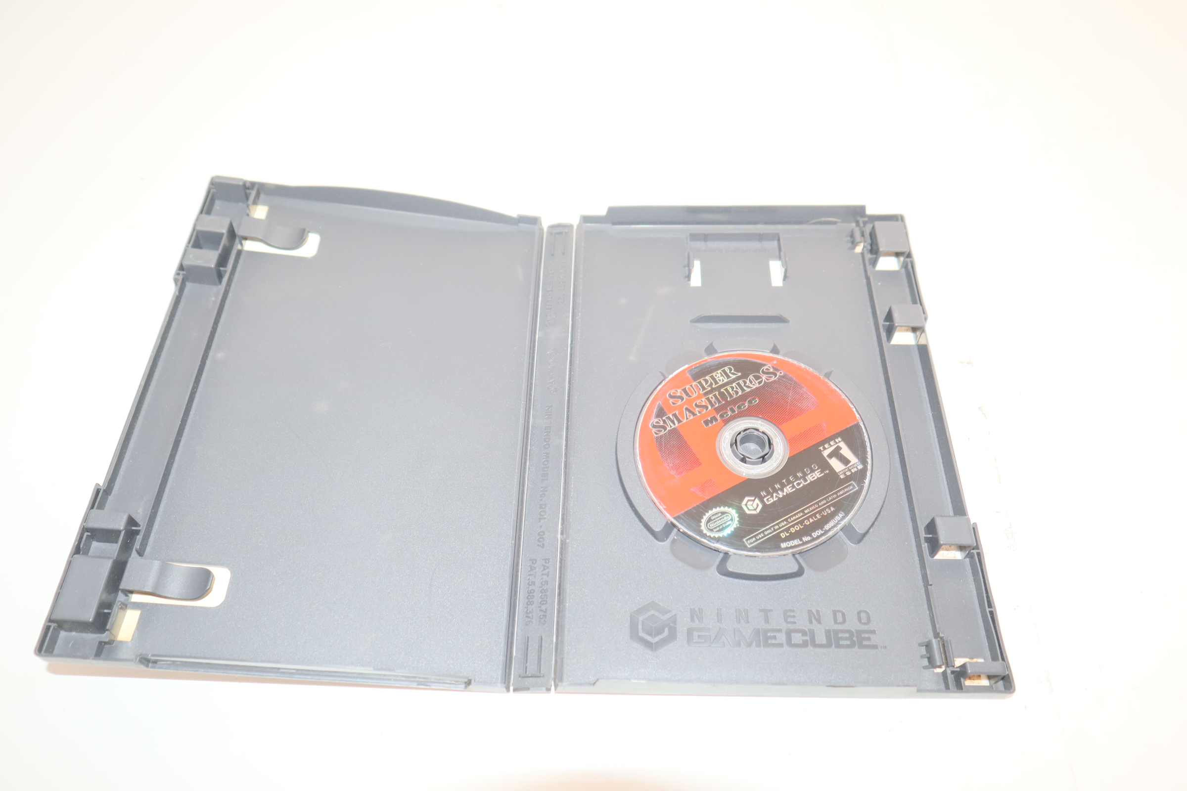 Nintendo Gamecube Super Smash Bros. Melee Video Game Disc 0070