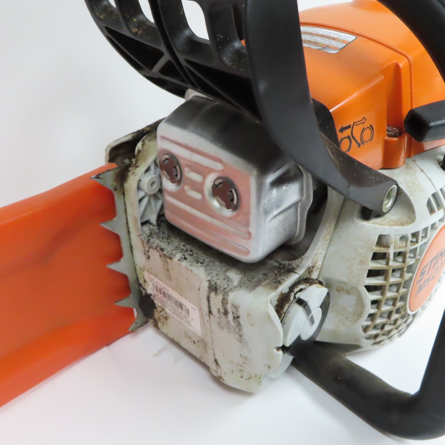 STIHL MS 271 FARM BOSS 24" Bar 50.2cc Two-Stroke Gas-Powered Chainsaw