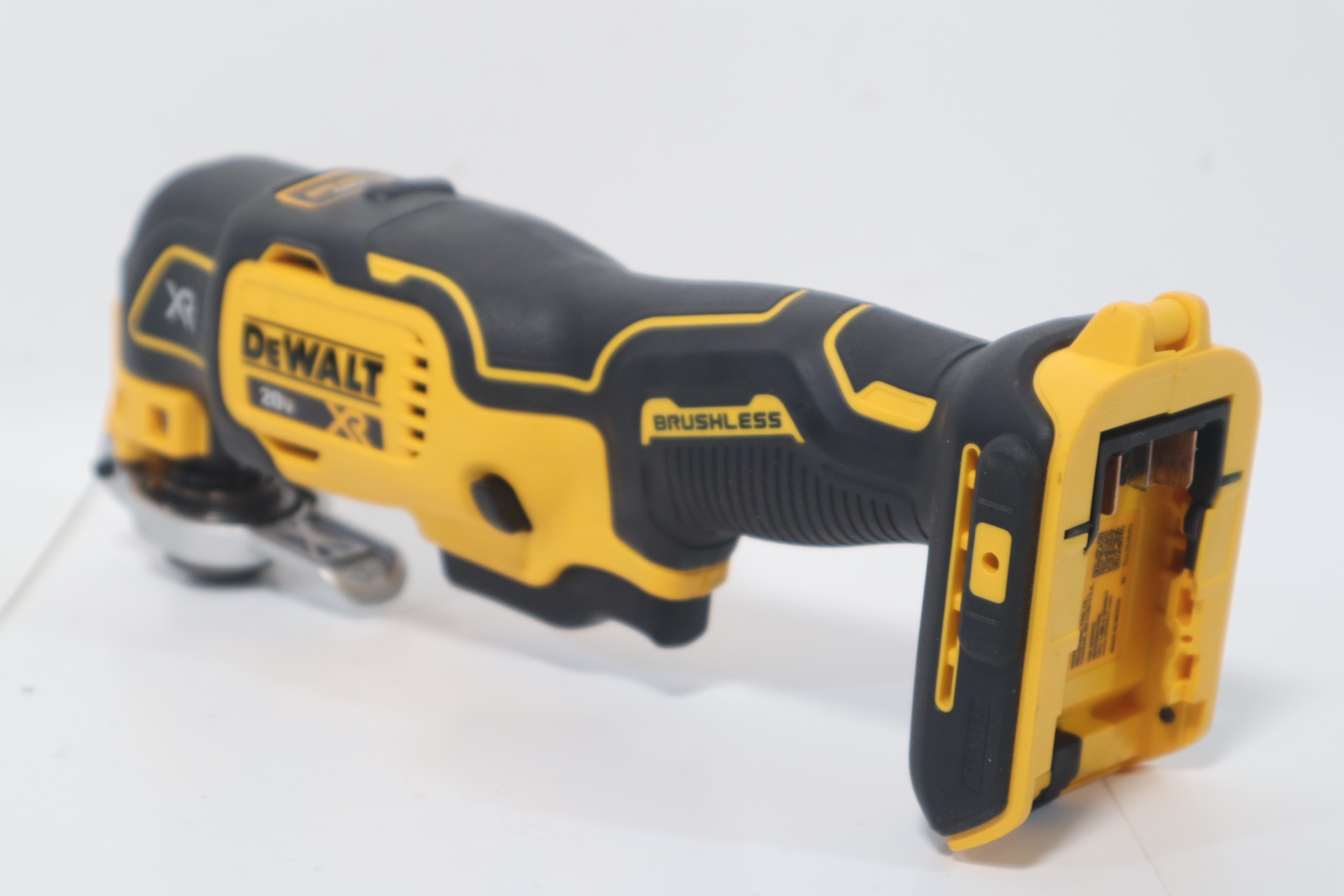 DeWalt DCS356 20V MAX XR Brushless Cordless 3-Speed Oscillating Multi-Tool Z4MN