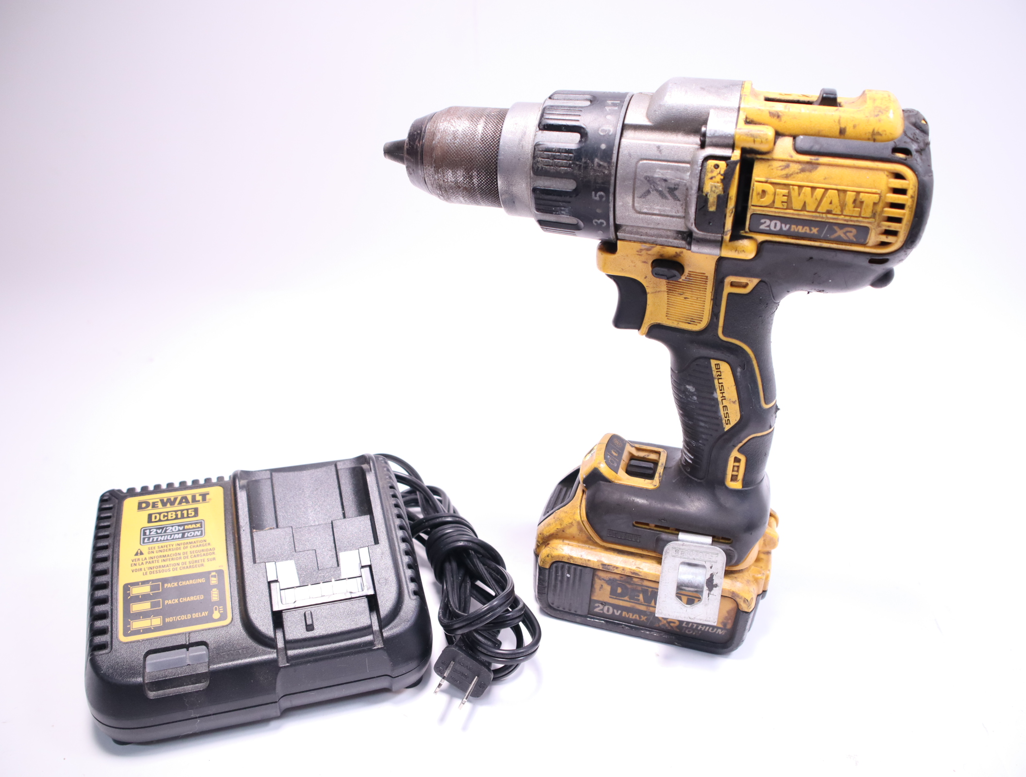 DeWalt DCD996 20V 1/2" Cordless Hammer Drill/Driver Kit
