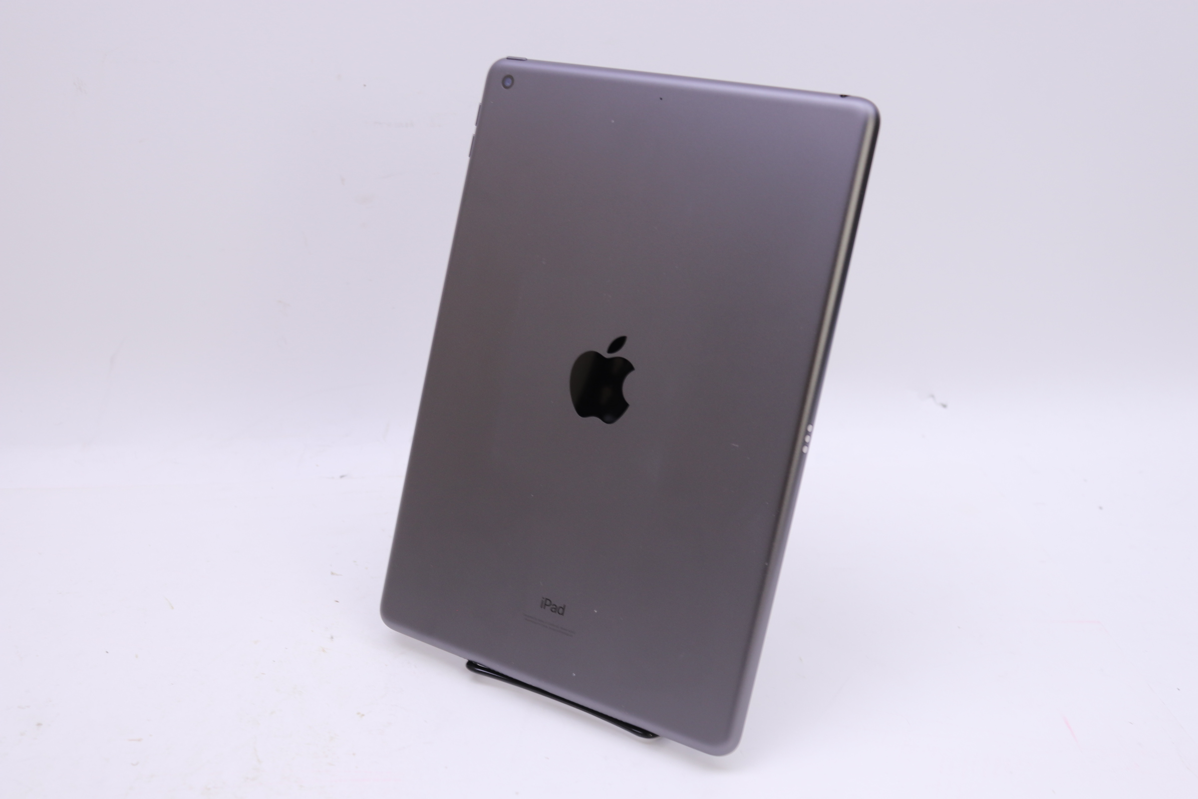 Apple iPad MK2K3LL/A A2602 10.2" 9th Gen (Wi-Fi Only) 64GB Storage Tablet