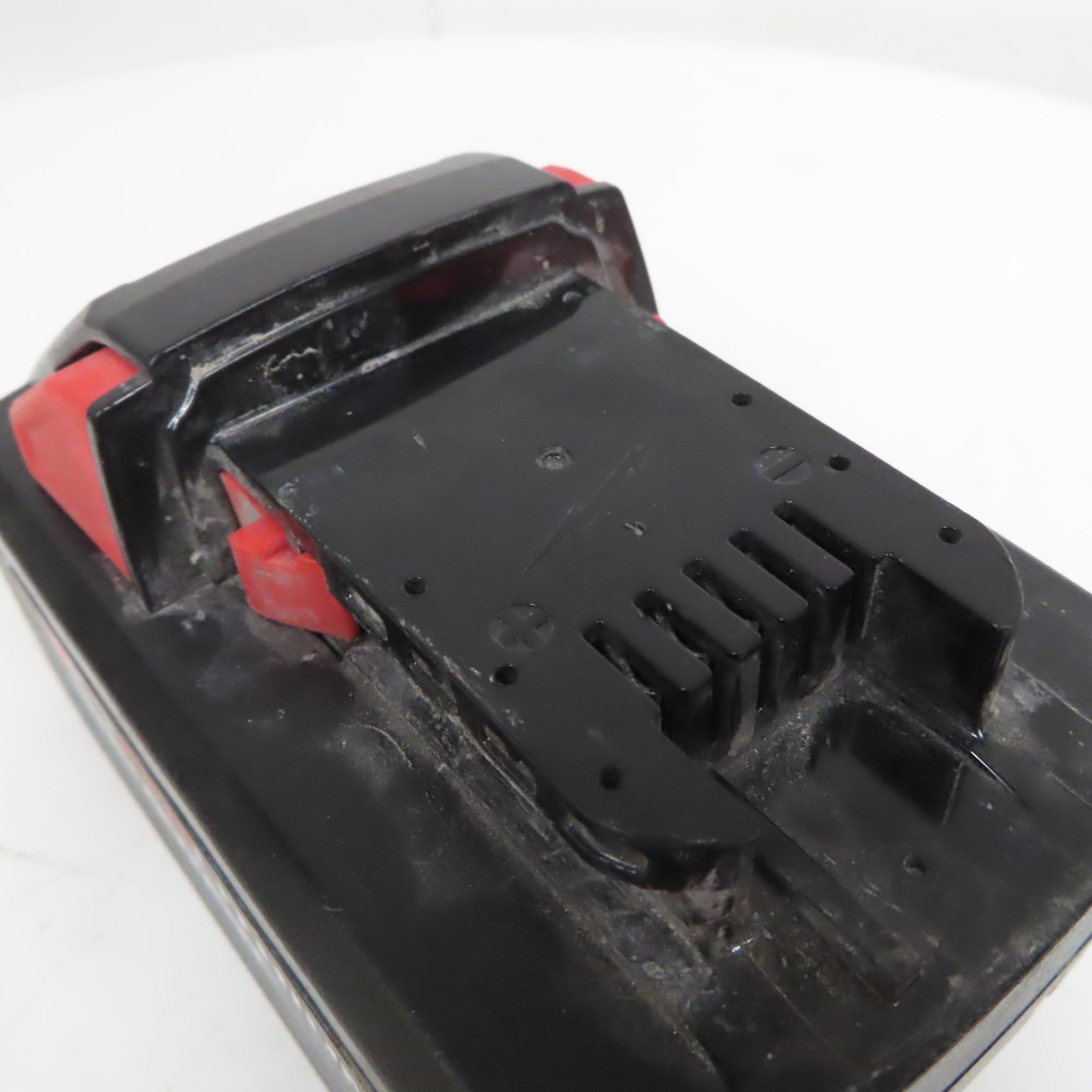 Milwaukee 48-11-1865 M18 18V XC6.0Ah Lithium-Ion Battery