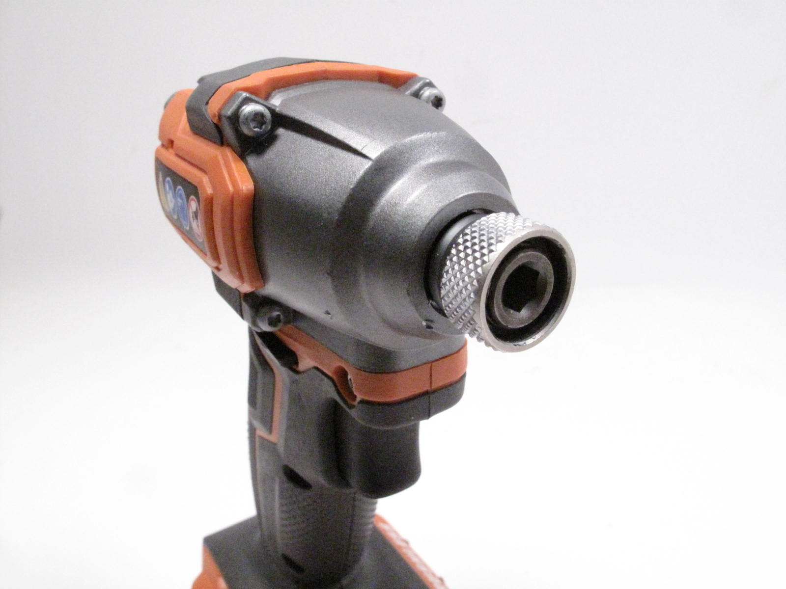 Rigid R8723 1/4" Cordless Sub Compact Impact Driver Kit 18V