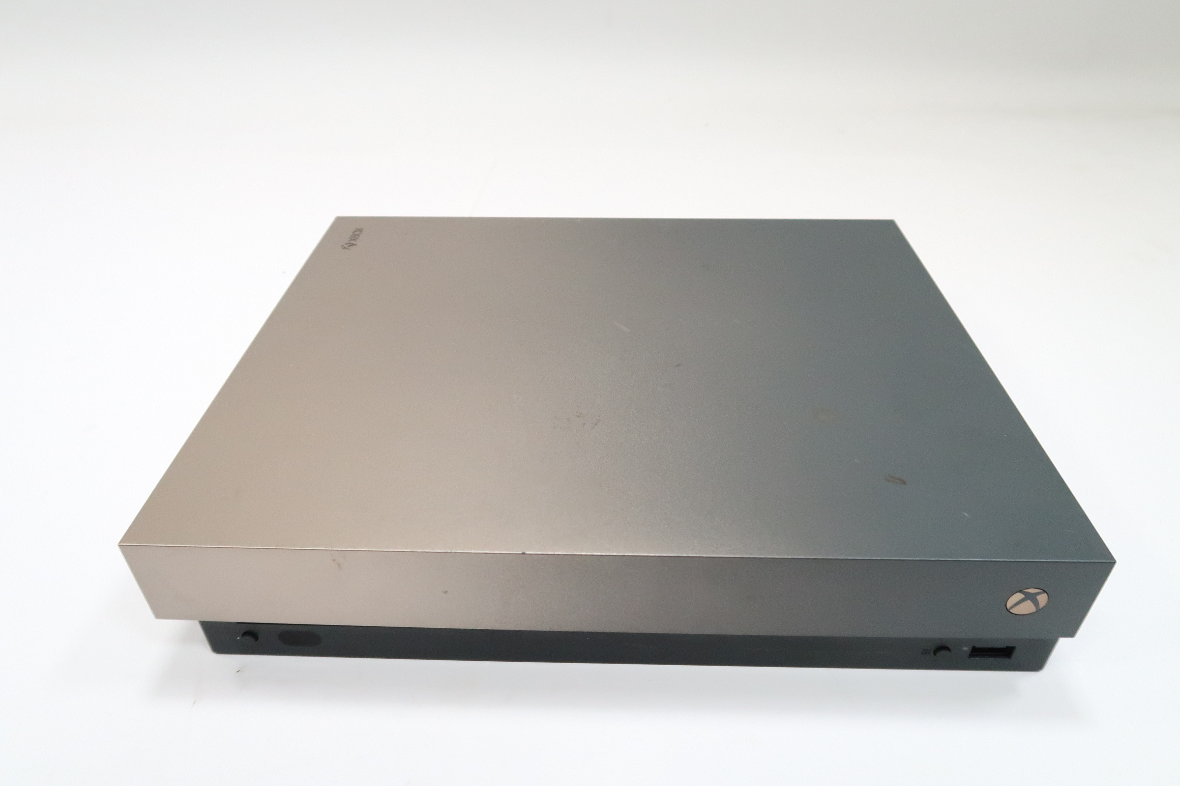 Microsoft 1787 Xbox Series X 1TB Video Game Console 0818