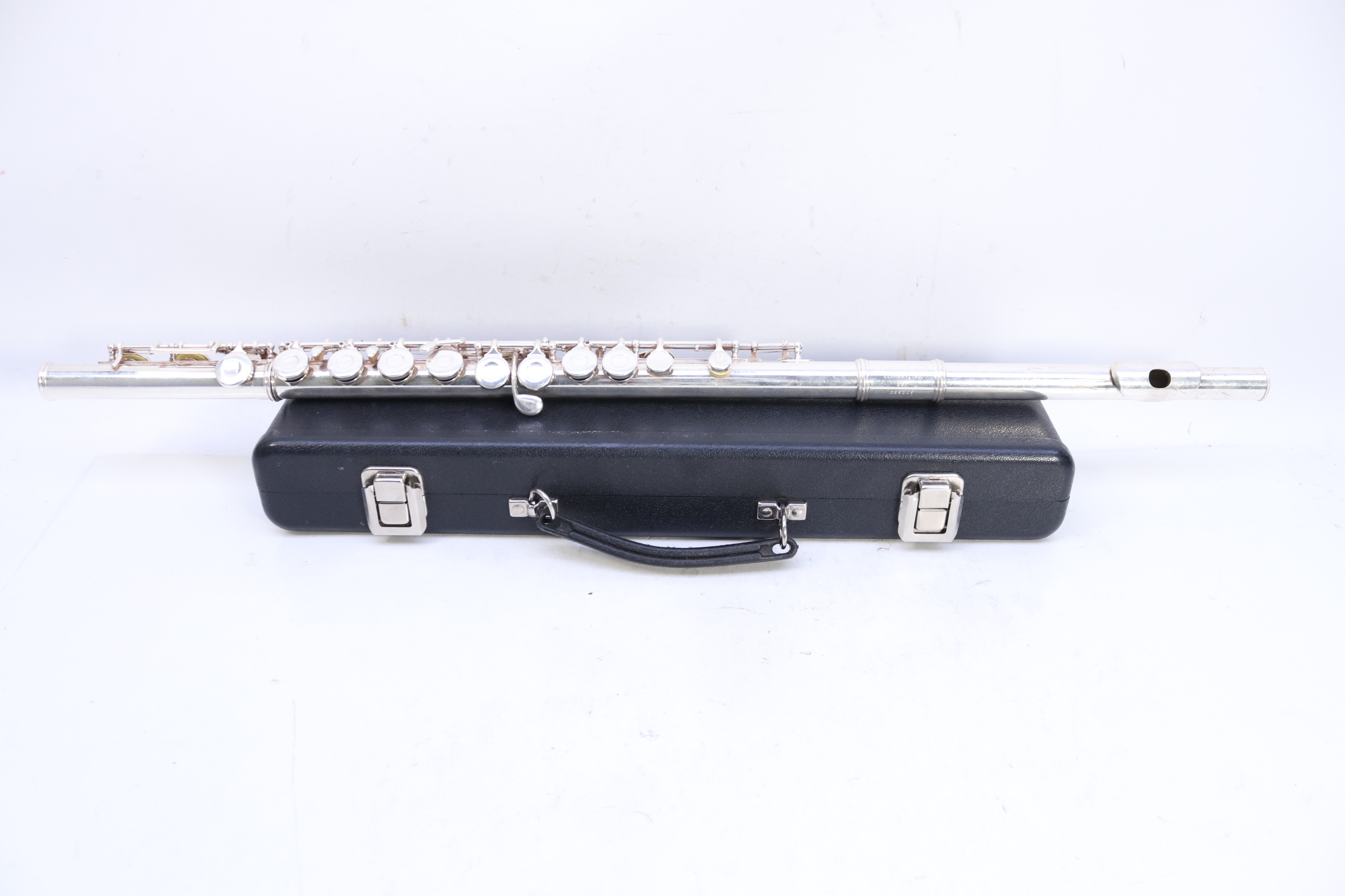 Gemeinhardt 10004 2SP Student-Level Flute