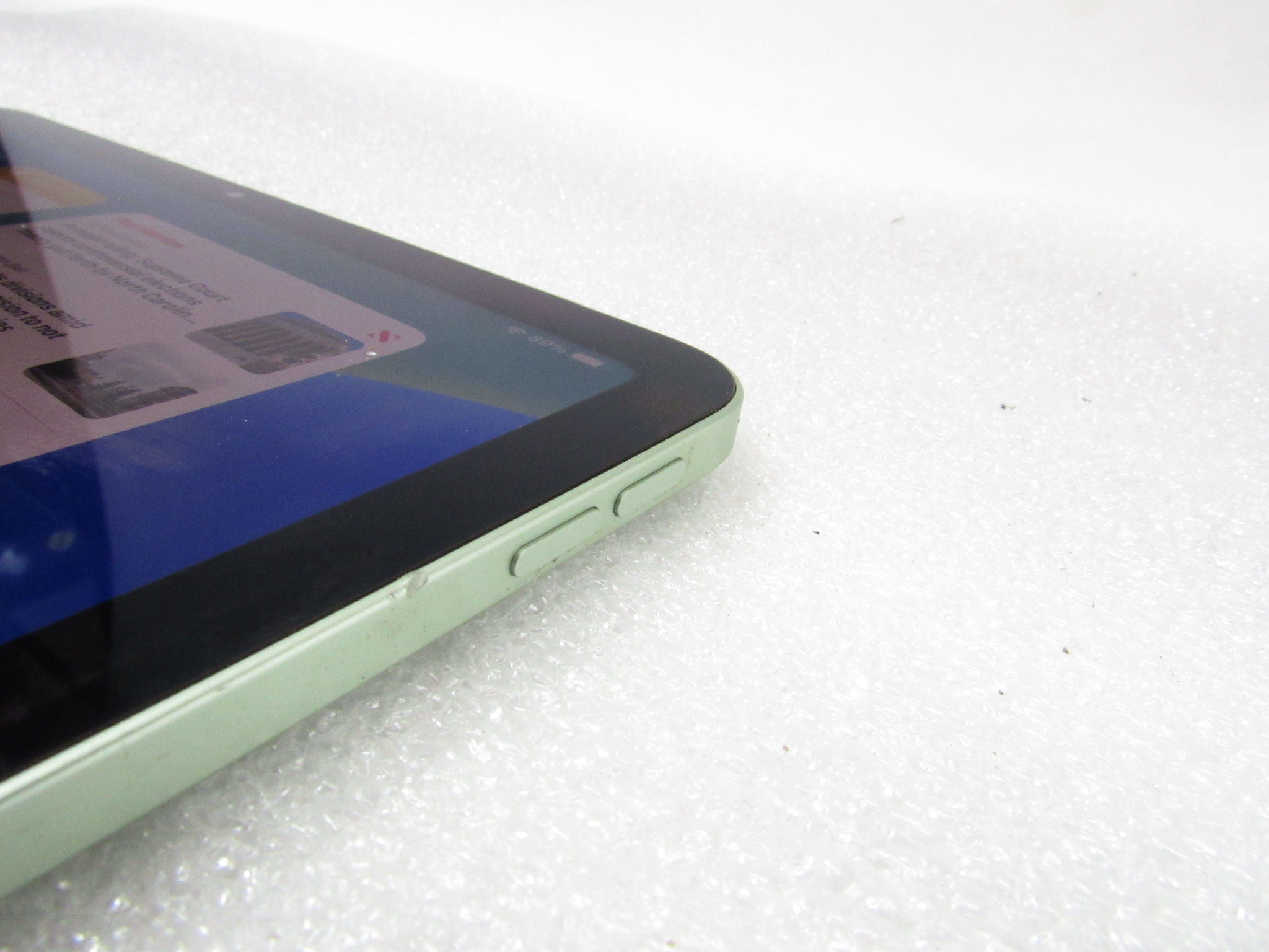 Apple MYFM2LL/A 10.9-Inch iPad Air 4th Gen Green 64GB Wifi