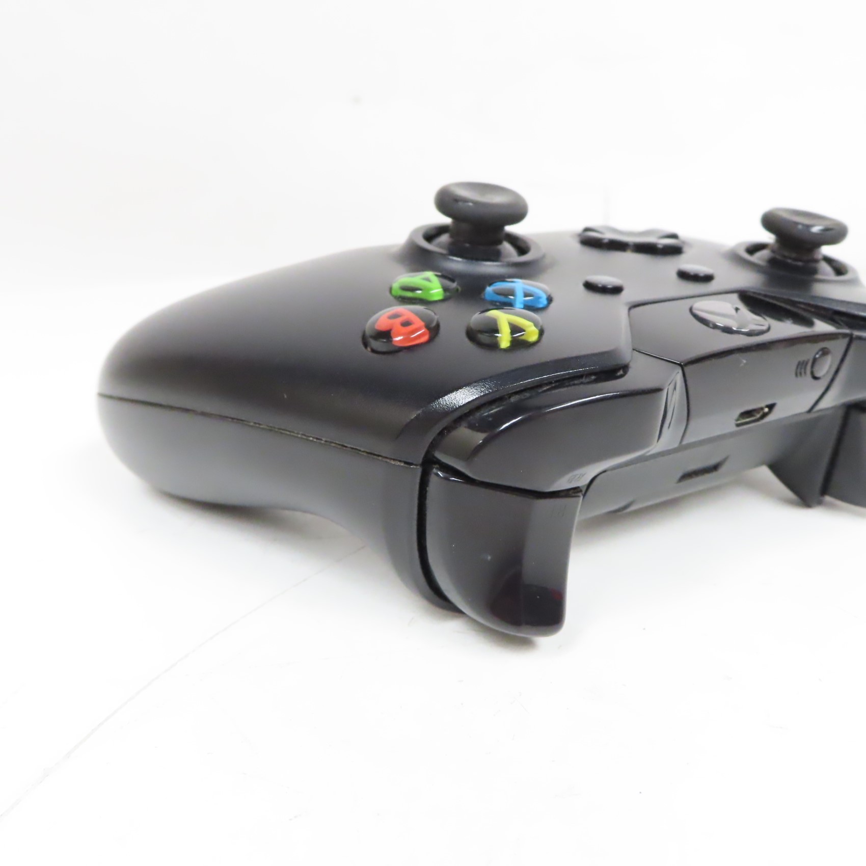 Microsoft 1537 Wireless Controller for Xbox One/PC - Black (1619)